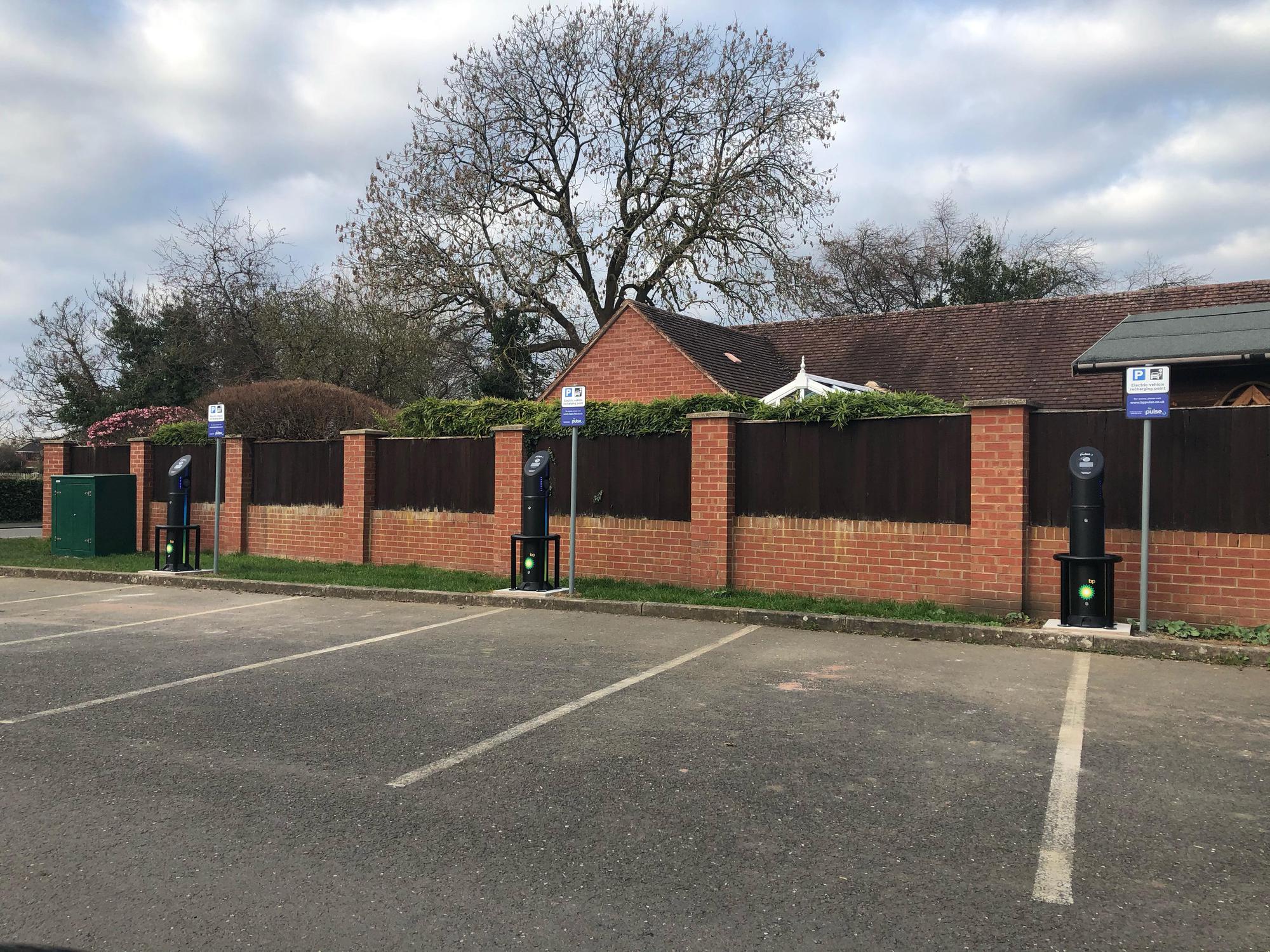 Alcester Town Centre | 1 Moorfield Rd, Alcester B49 5DA, UK | EV Station