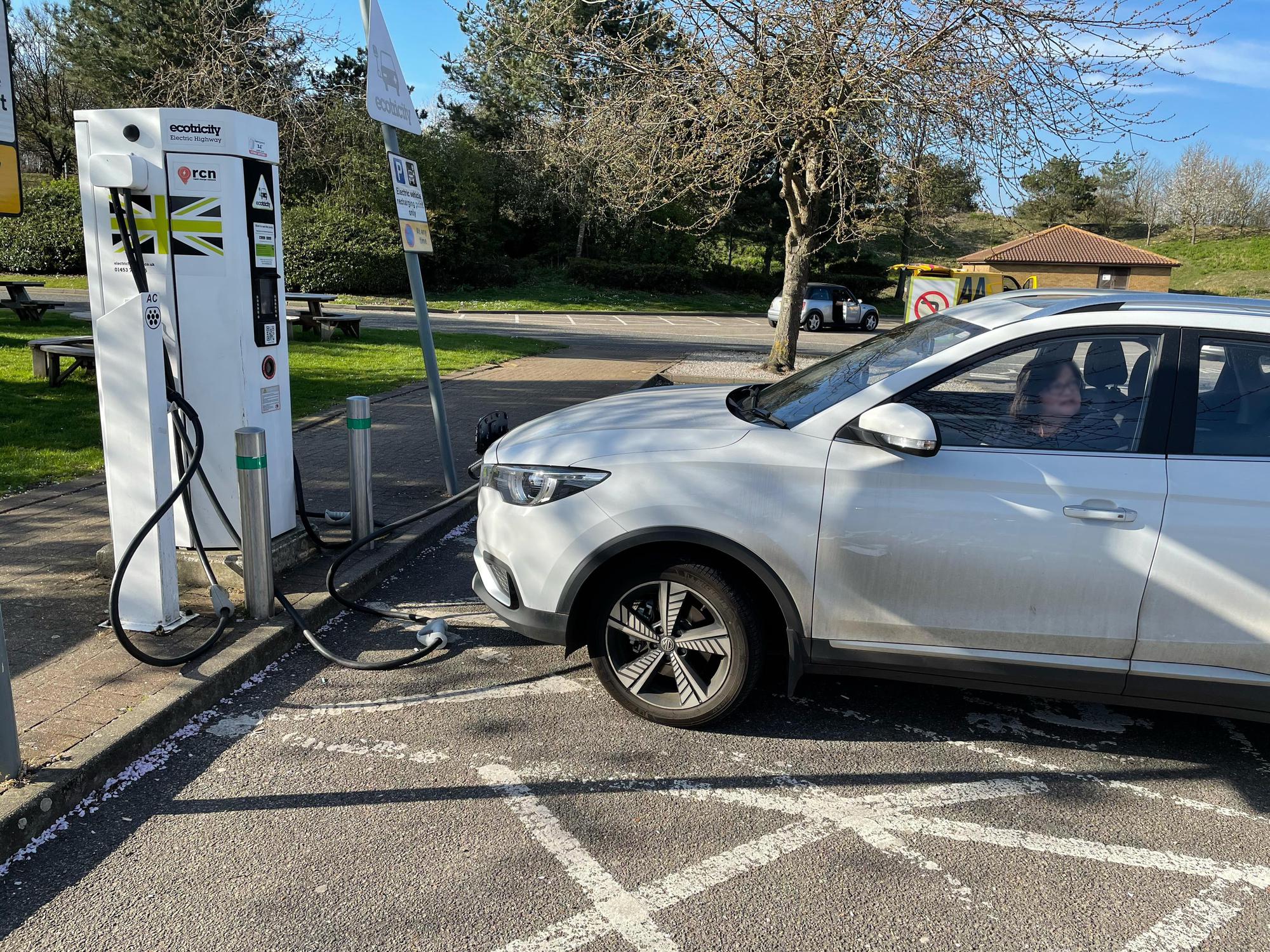 Birchanger Green Services M11 | Welcome Break Services, M11 Motorway ...