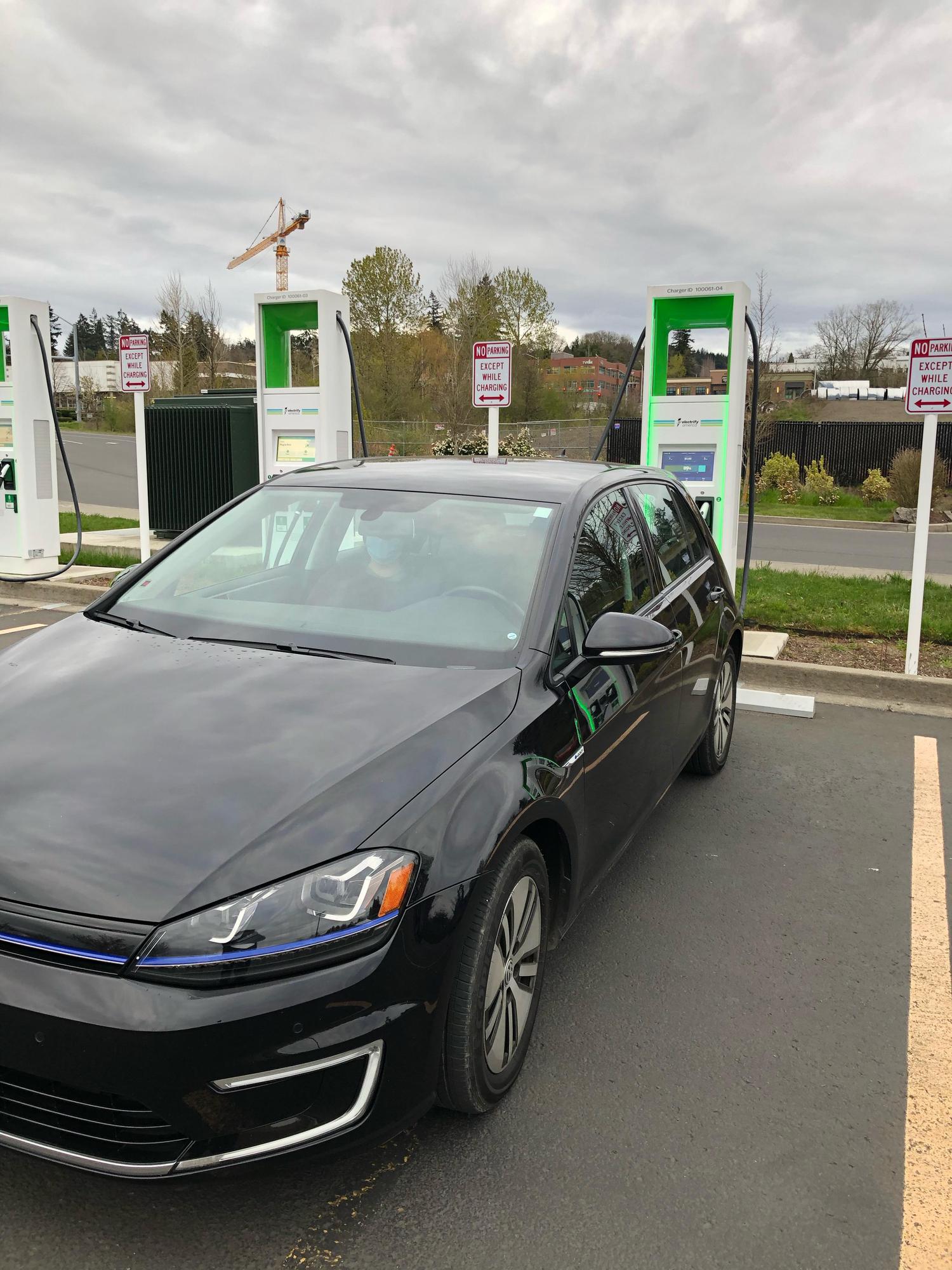 Walmart Supercenter | Tigard, OR | EV Station