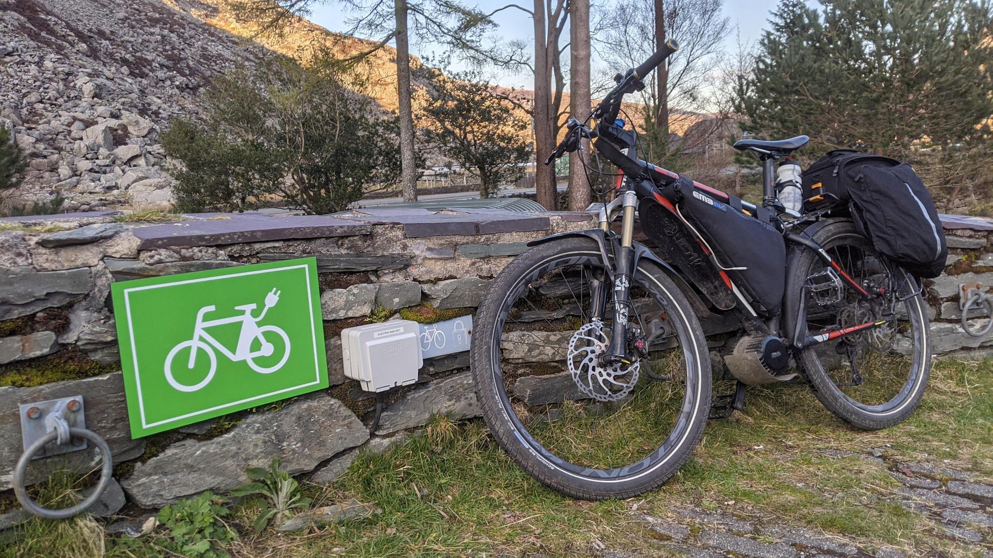 Ogwen Car Park | Nant Ffrancom, Bangor LL57 3LZ, UK | EV Station