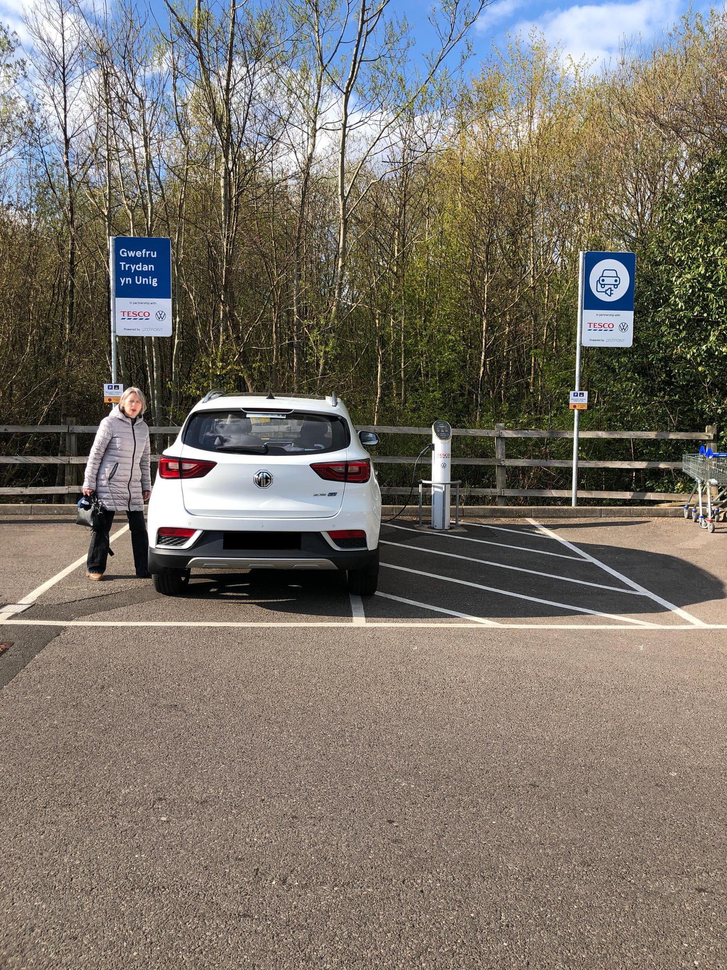 Tesco Superstore Caerphilly Crossways | Parc Pontypandy Crossways ...