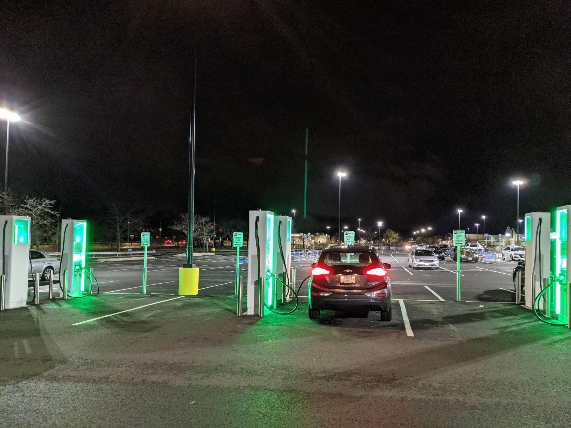 Walmart Supercenter Albany | Albany, NY | EV Station