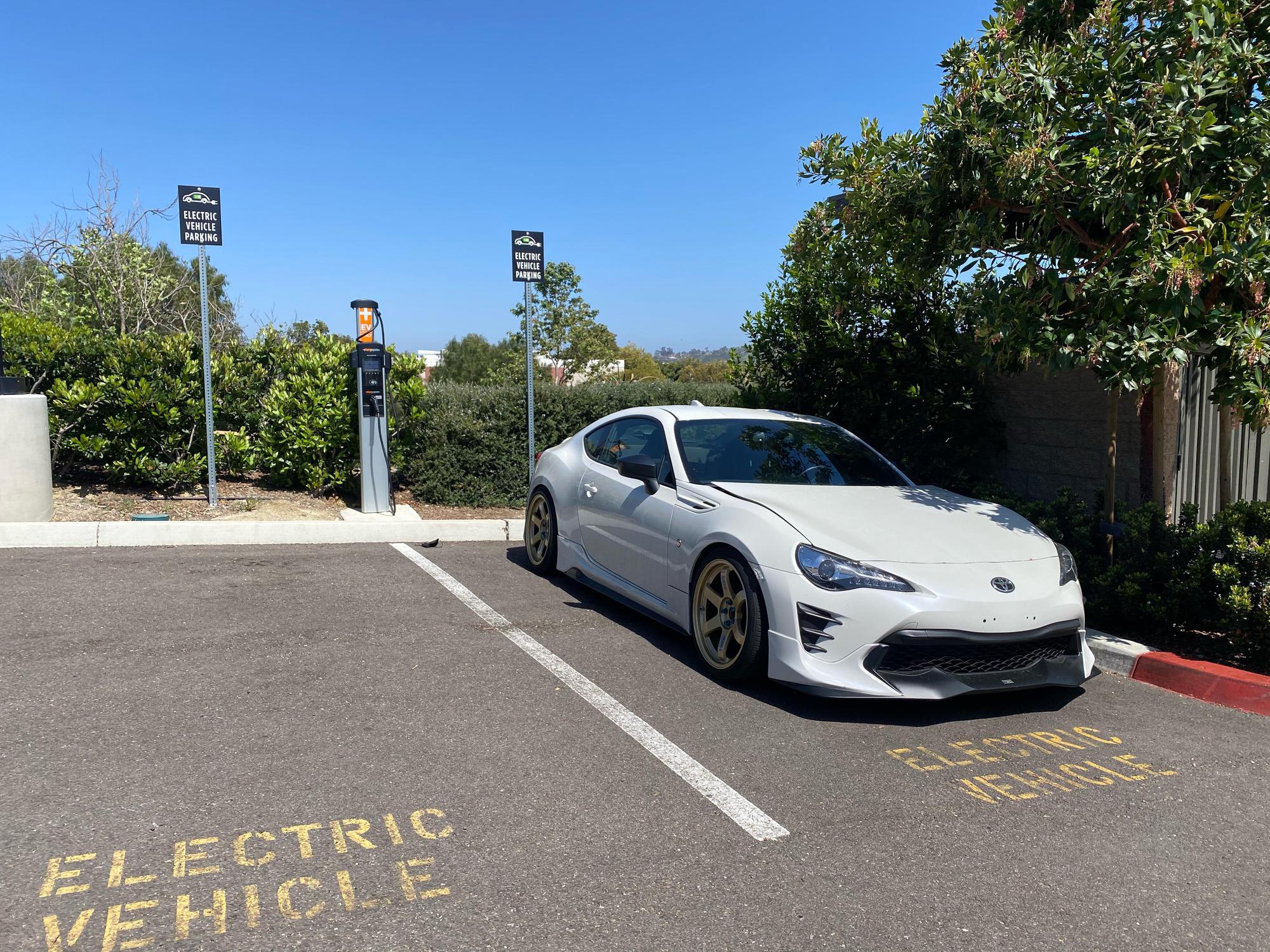 The Square at Bressi Ranch | Carlsbad, CA | EV Station