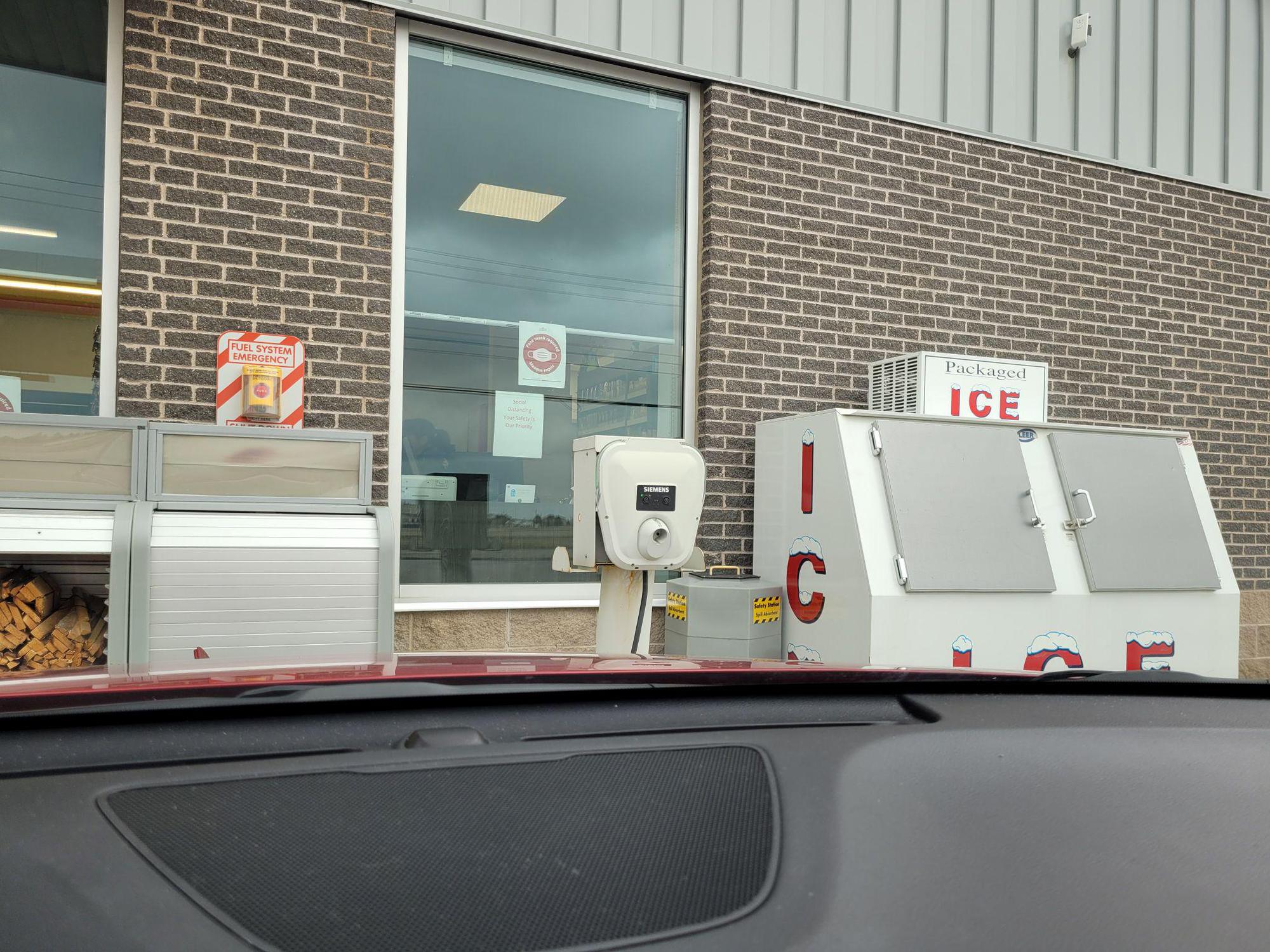 Winners World Shell Convenience Store An Gas Station | Yarmouth, NS ...