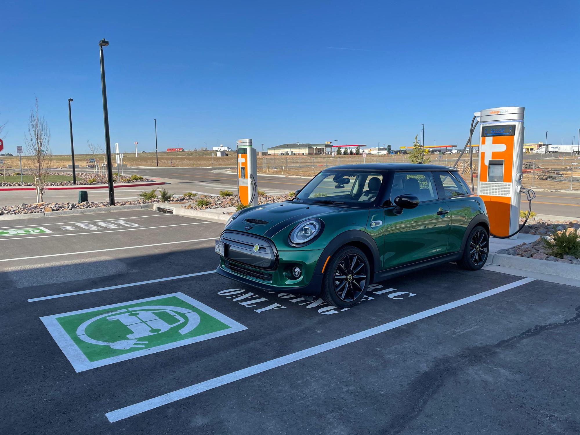 CORE Electric CO-OP | Bennett, CO | EV Station