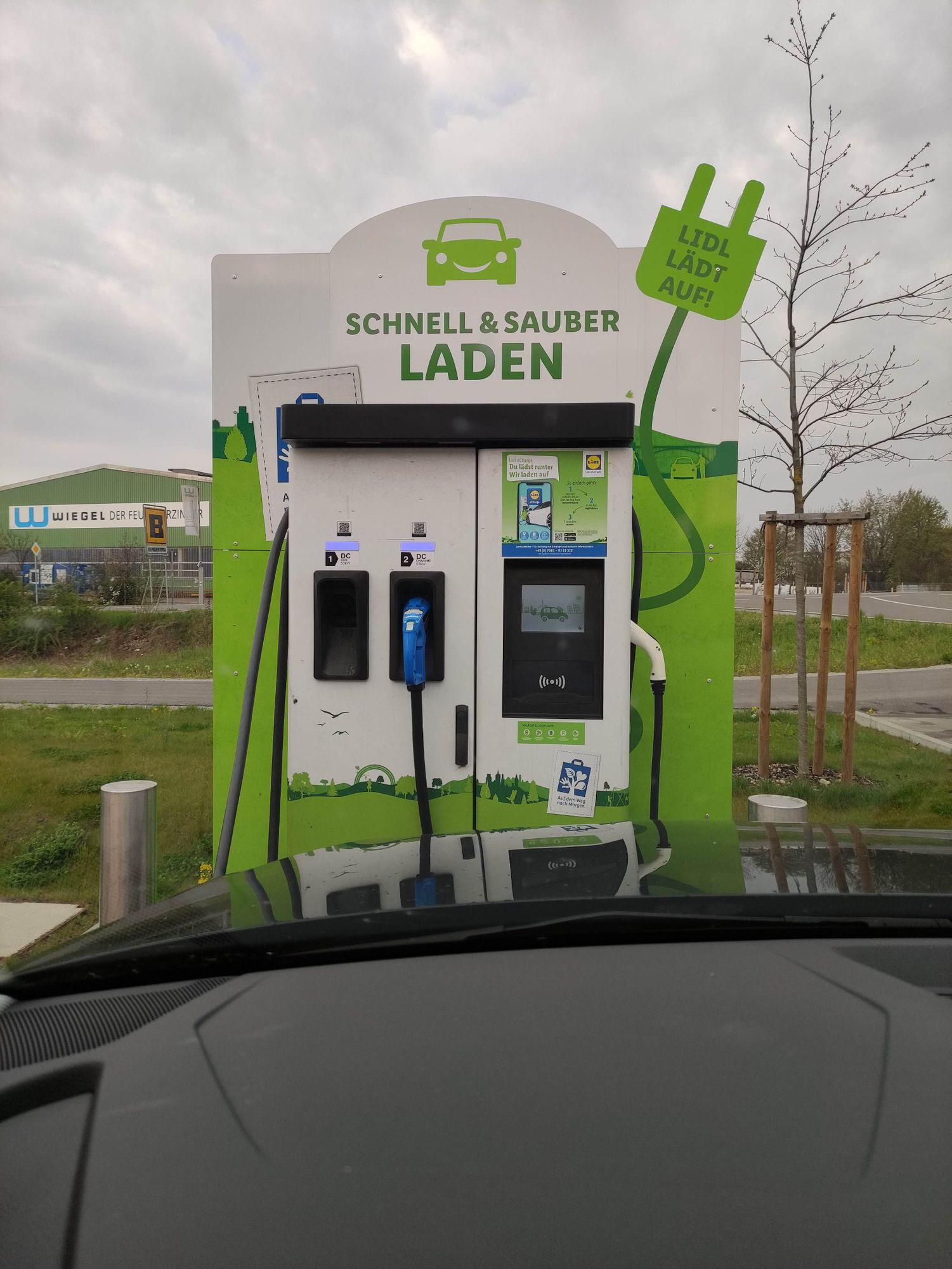 Lidl Lading | Plattling, BY | EV Station