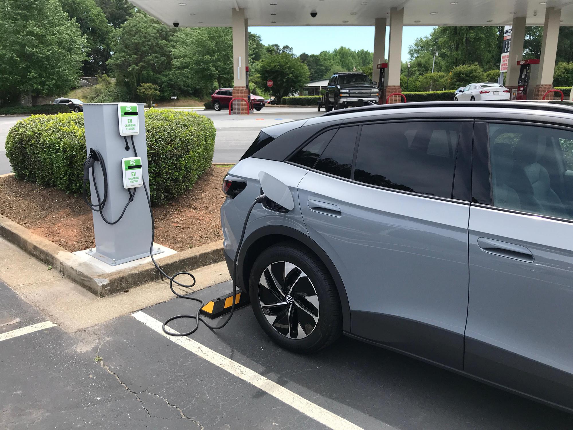 Ingles Market | Seneca, SC | EV Station