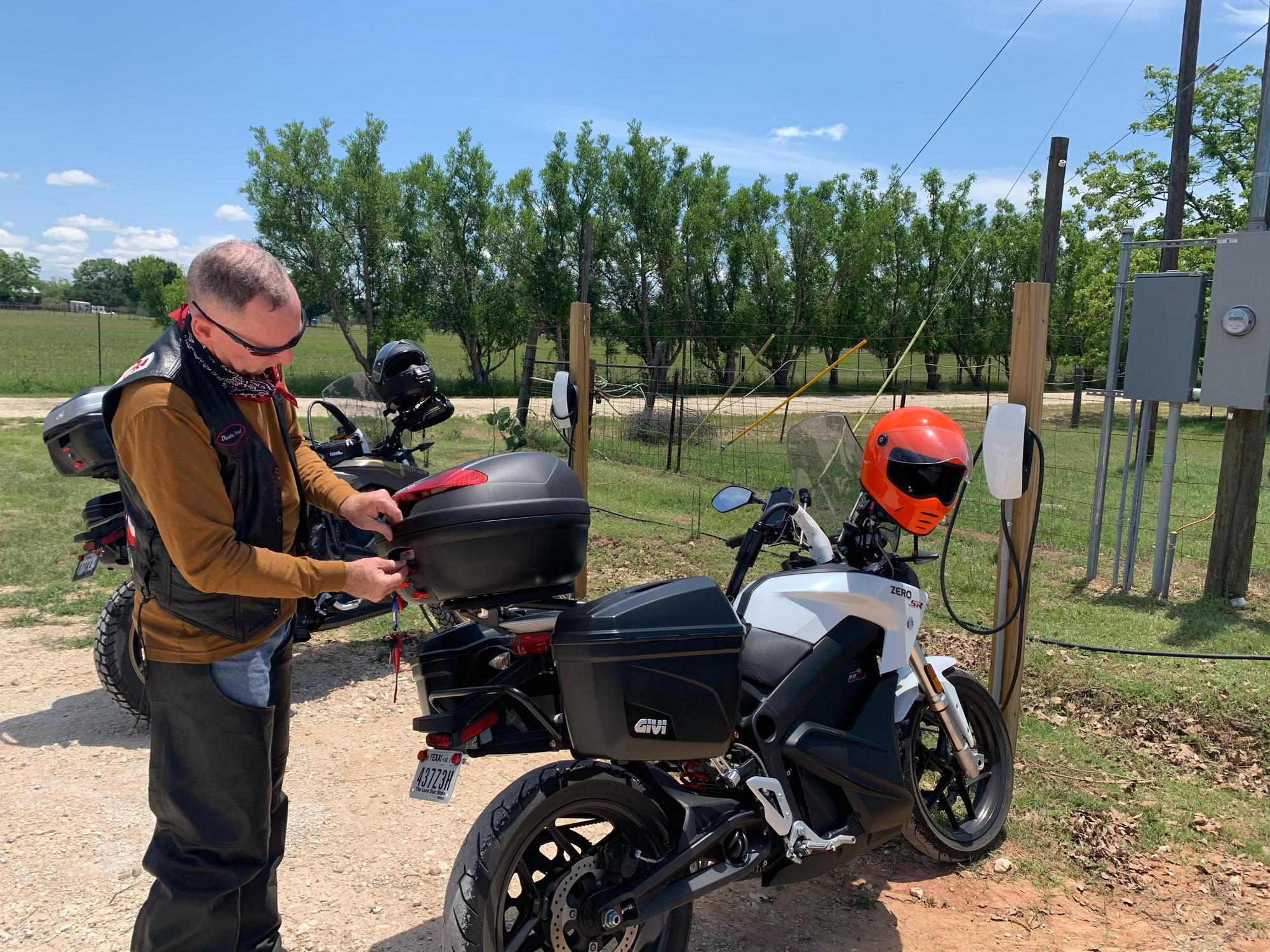Kalasi Cellars | Fredericksburg, TX | EV Station