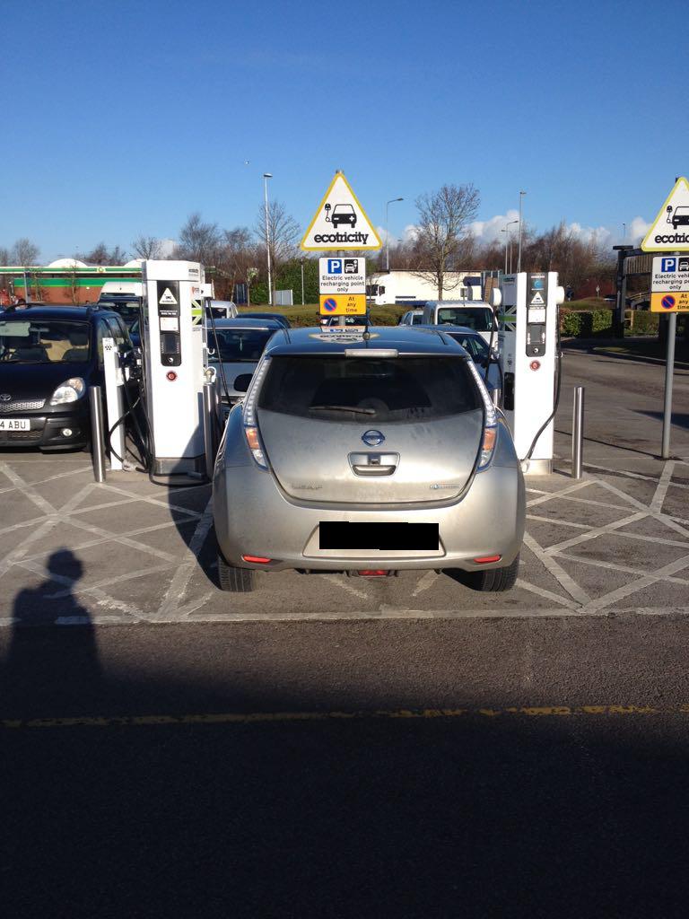 Lymm Services M6 / M56 (1) | Lymm, England | EV Station