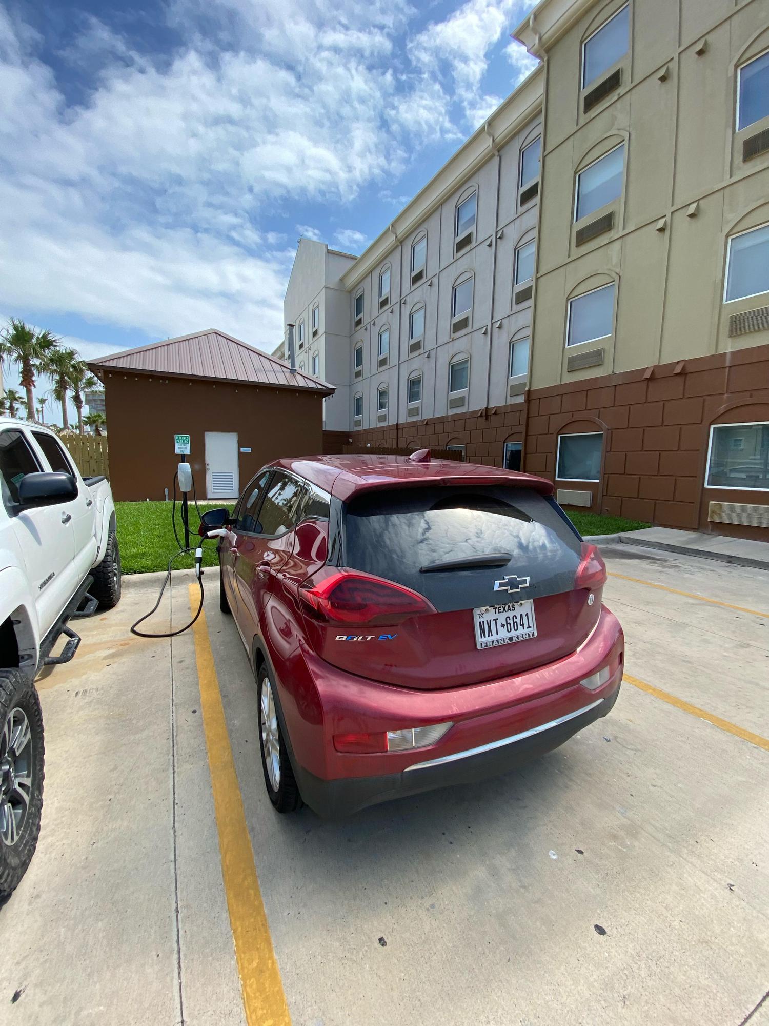 Holiday Inn Express | South Padre Island, TX | EV Station