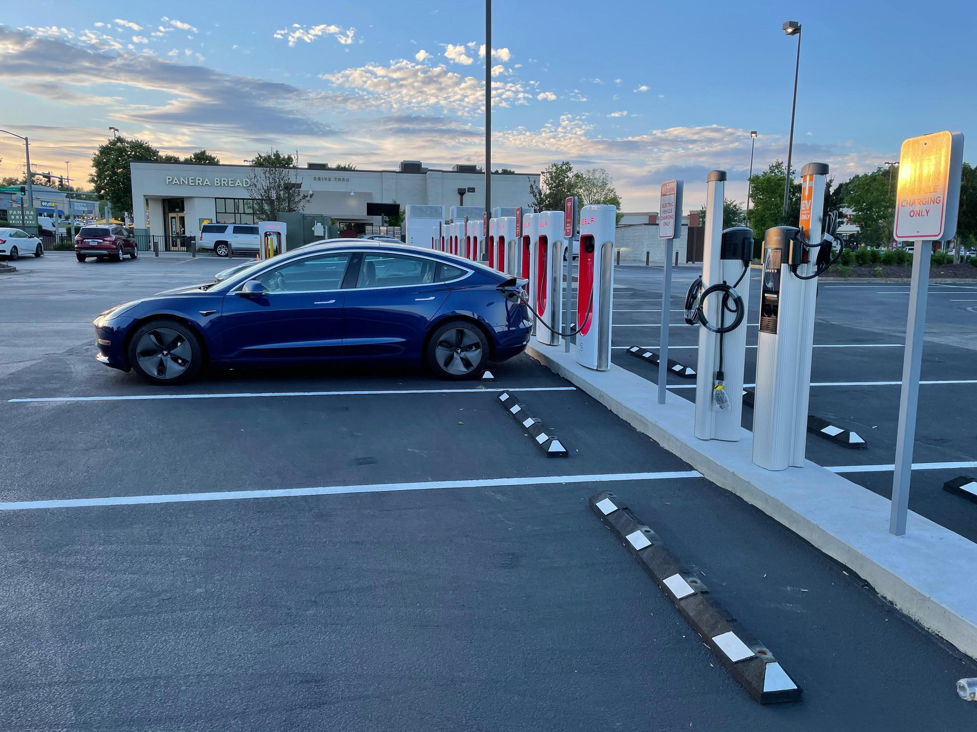 Douglasville Pavilion - Target | Douglasville, GA | EV Station