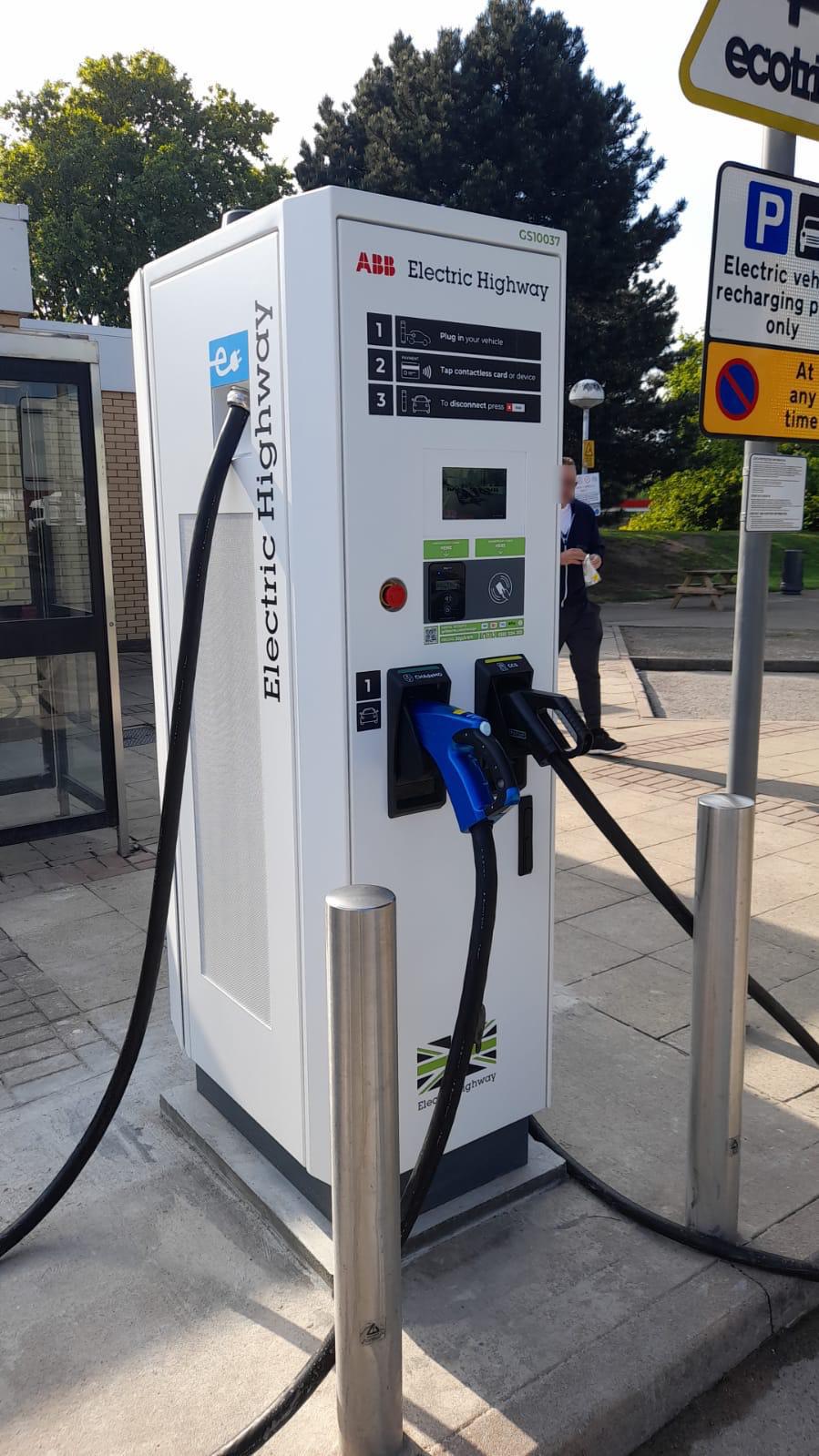 Blyth Services A1 (M) (1) | Blyth, England | EV Station