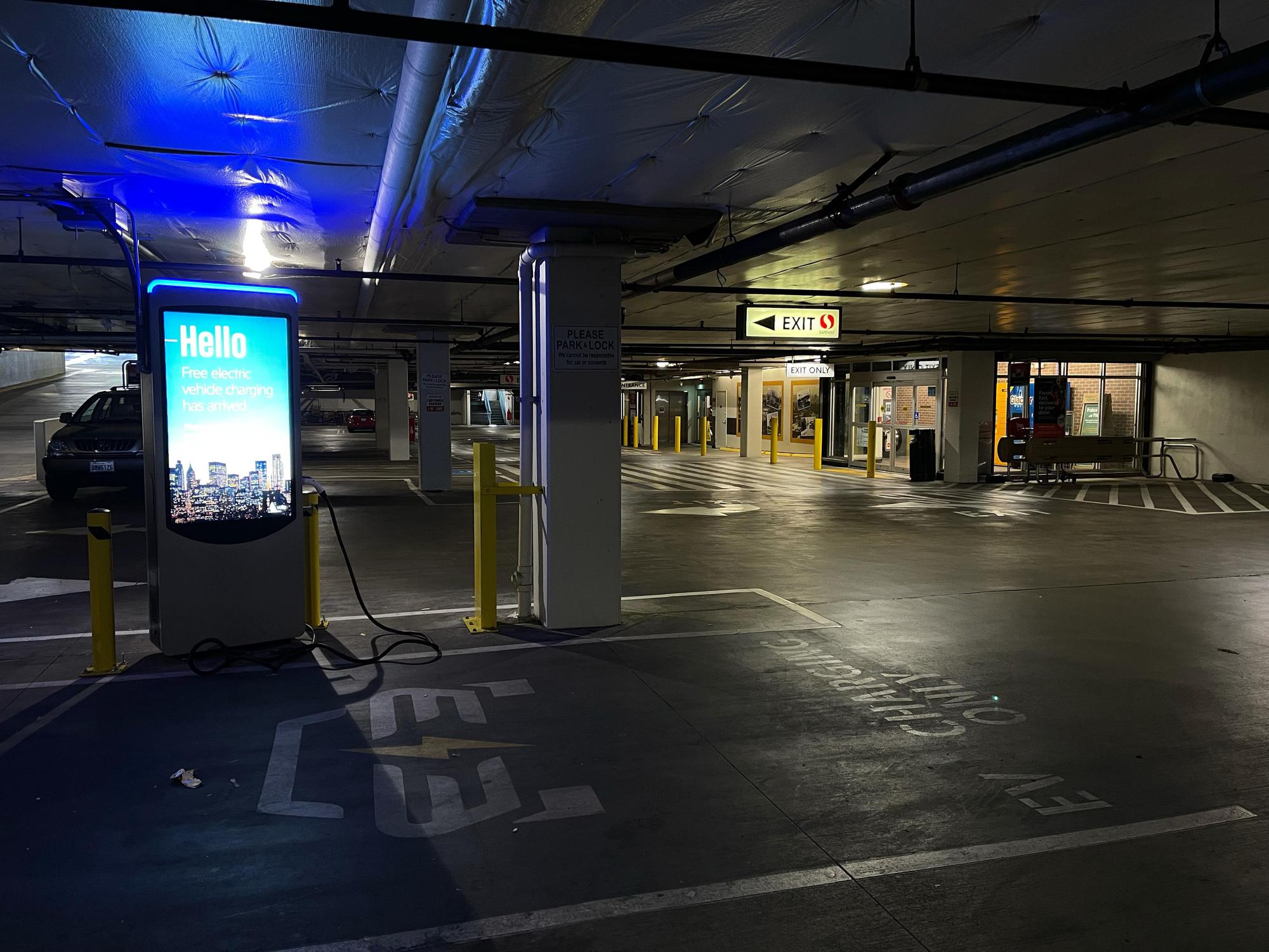 Safeway Parking Garage | Seattle, WA | EV Station