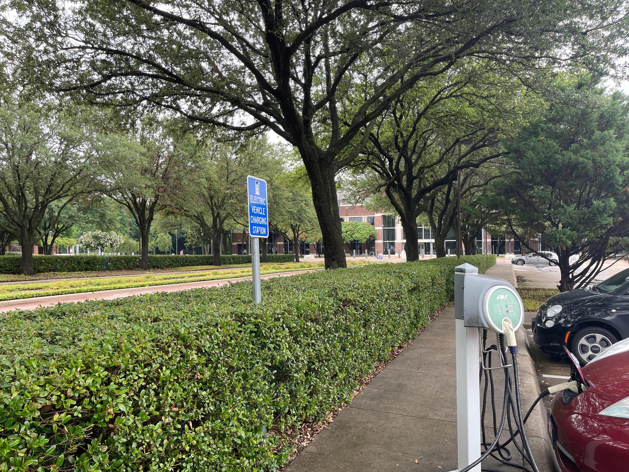 Farmers Branch City Hall | Farmers Branch, TX | EV Station