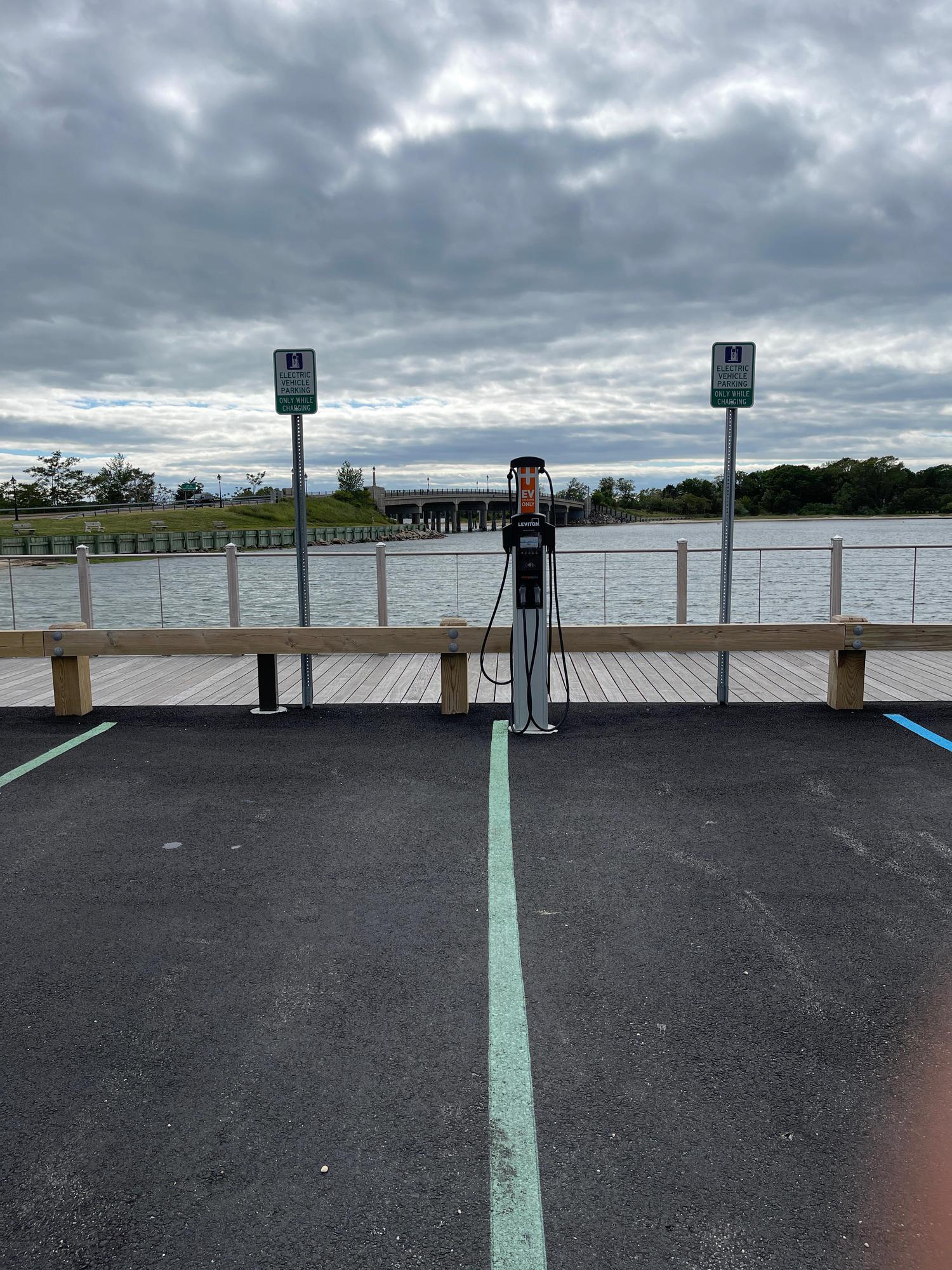 Waterfront Marina | Sag Harbor, NY | EV Station