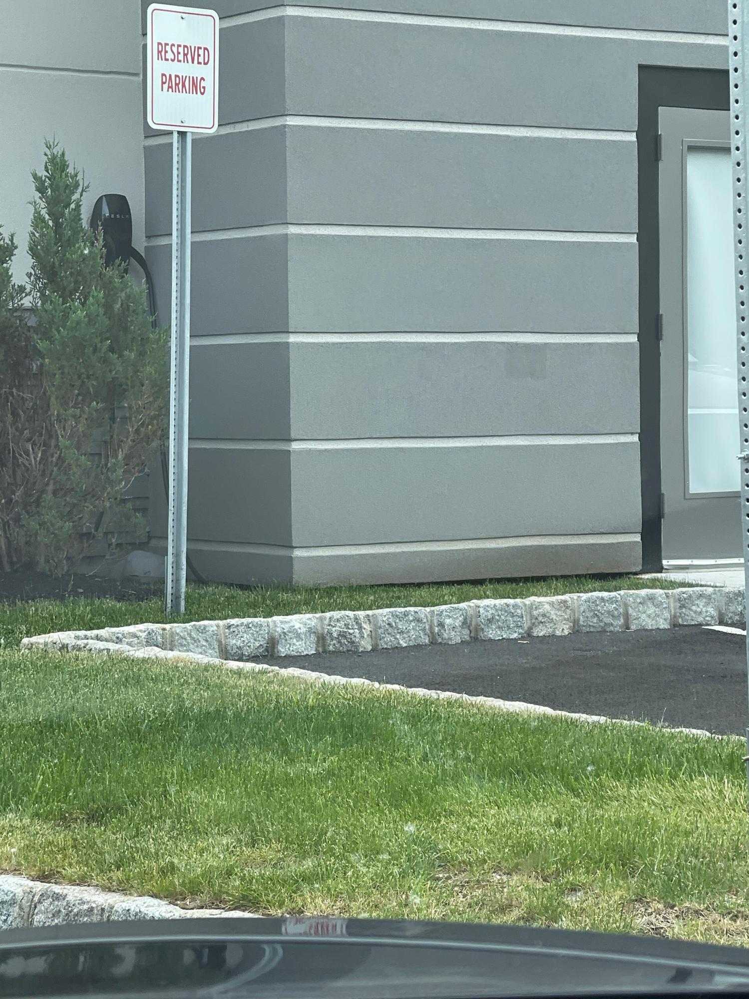 Professional Square | Monroe, NY | EV Station