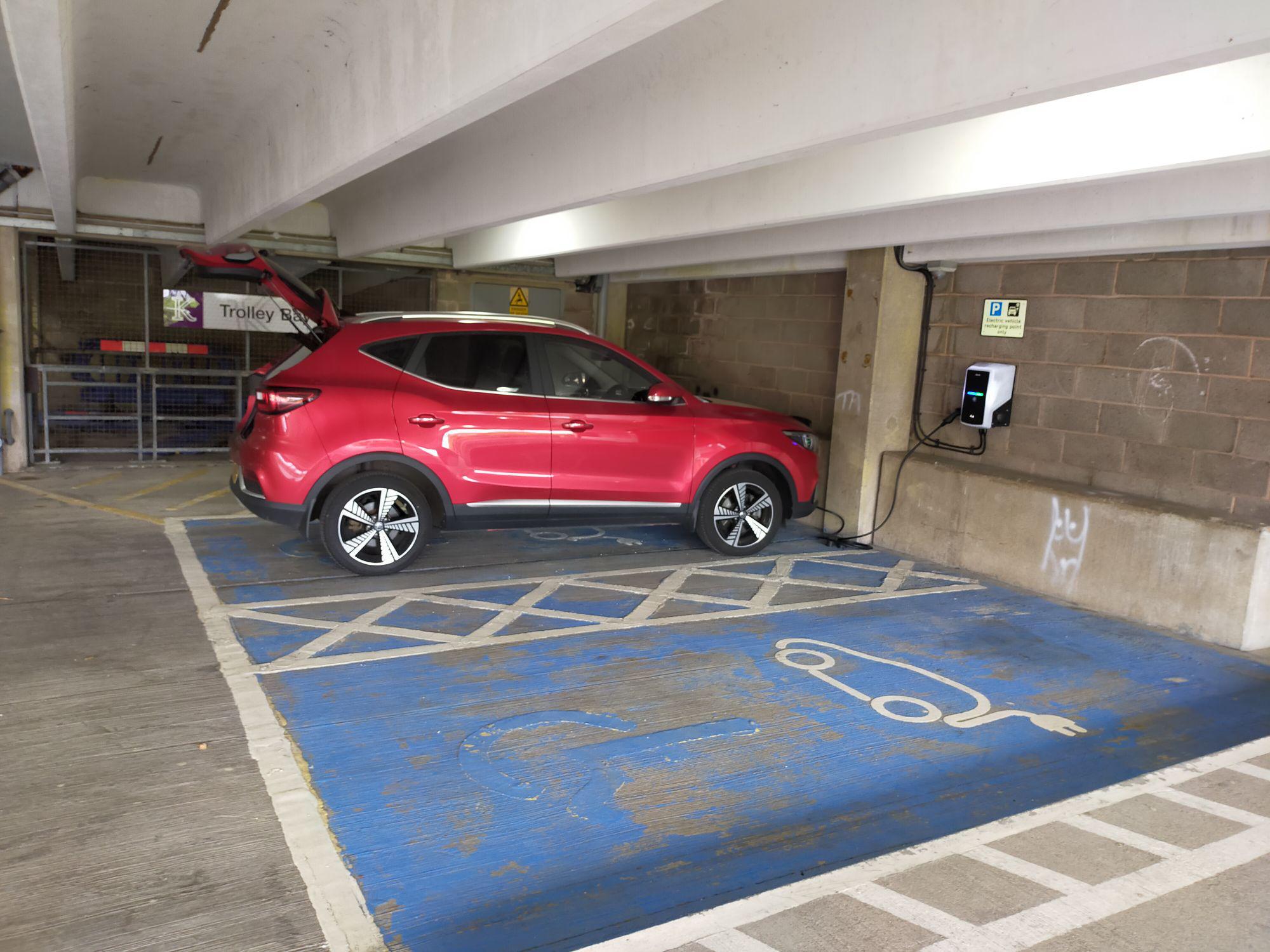 Marchmont Car Park | Glenrothes, Scotland | EV Station