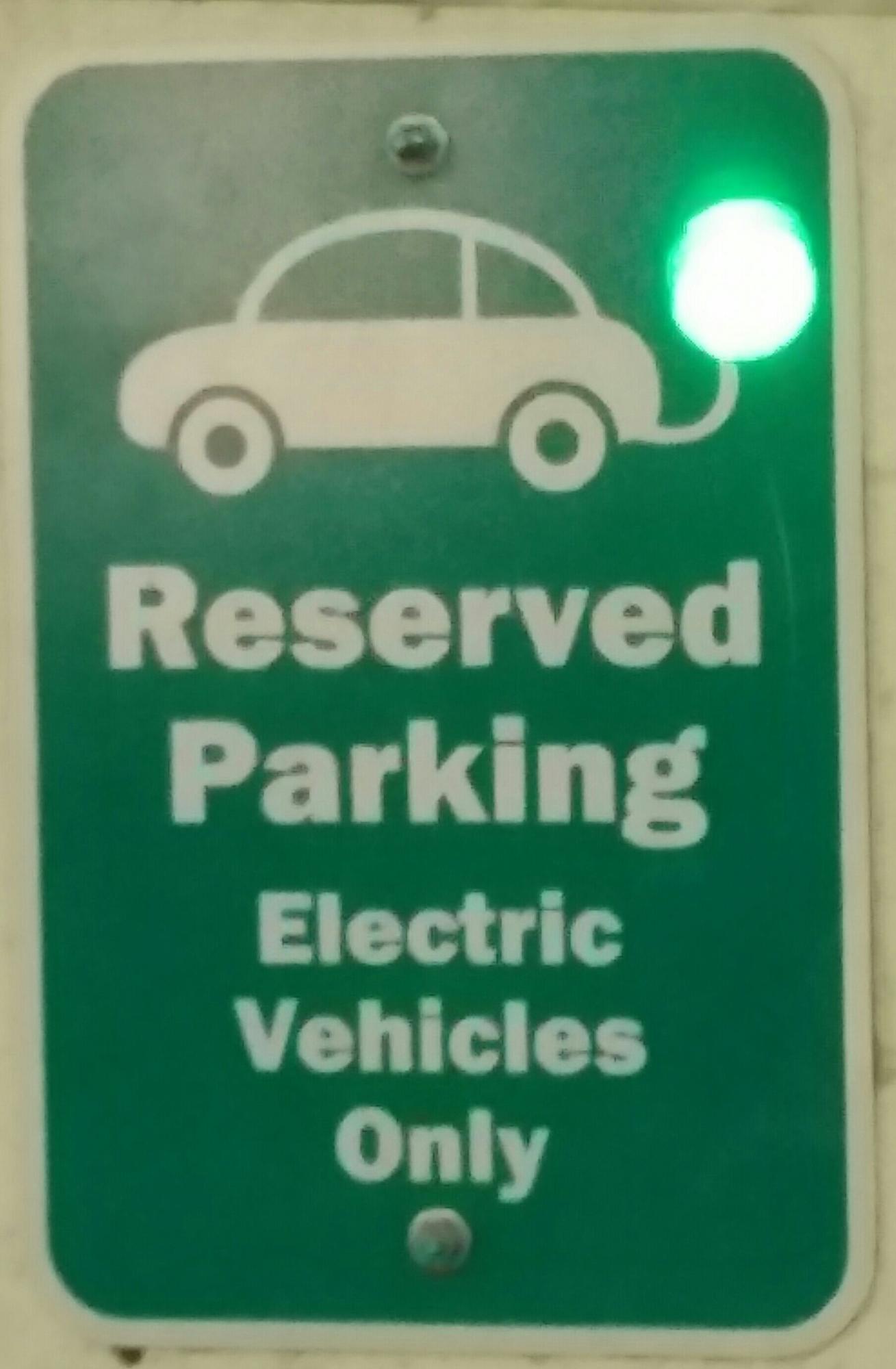 Downtown Brea - 101 S Brea Blvd Garage | Brea, CA | EV Station