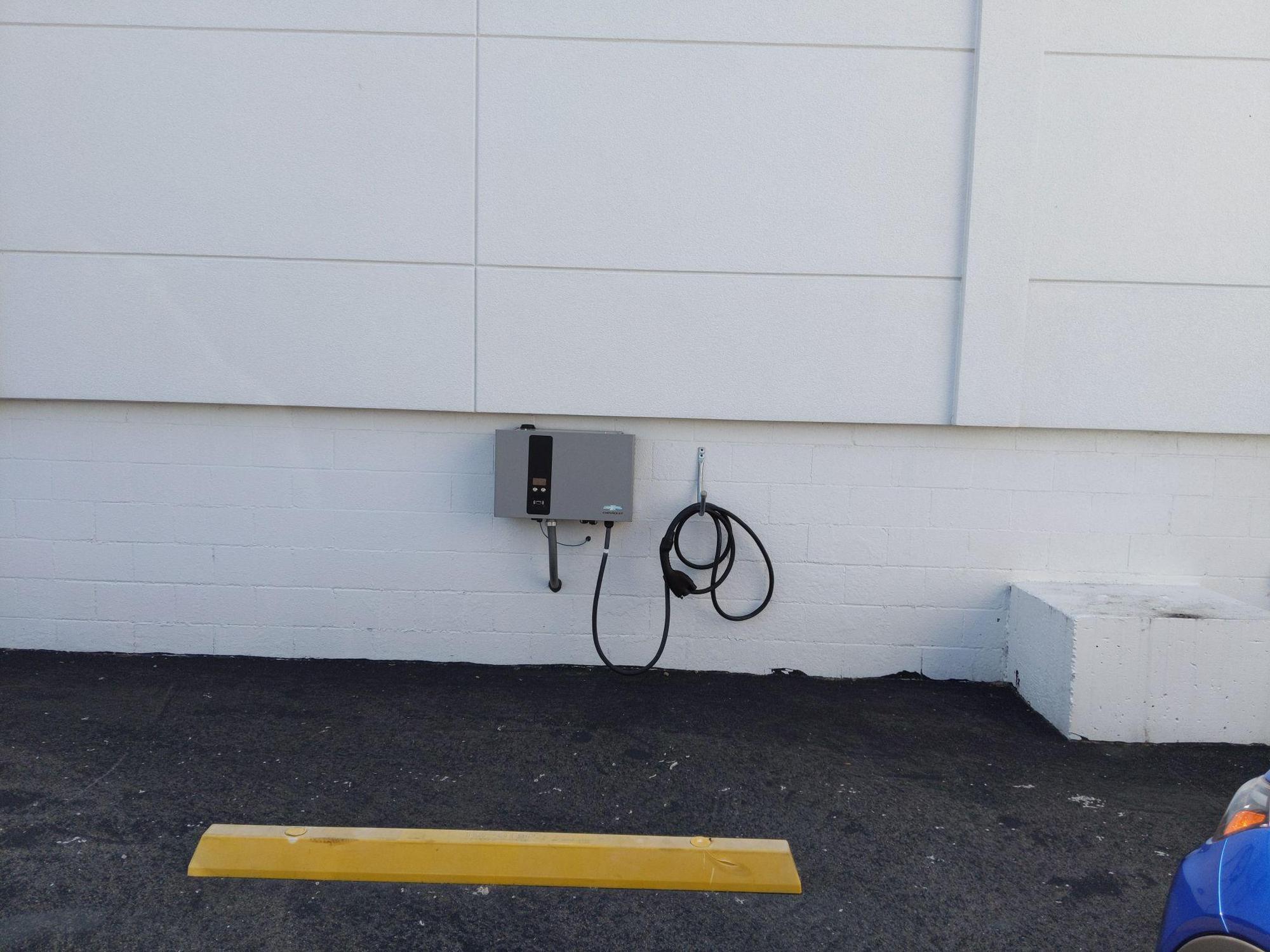 Craig Smith Chevrolet Buick | Galion, OH | EV Station