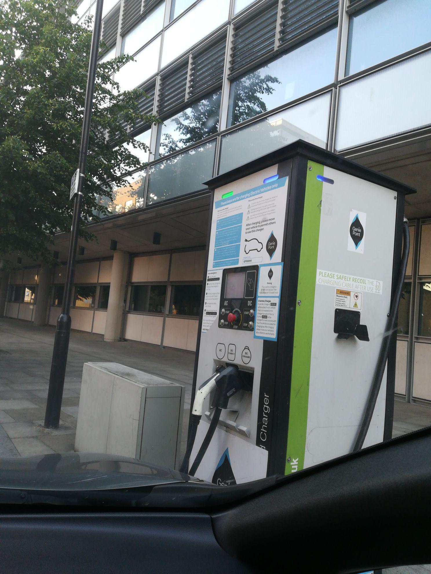 Reading Lane Parking/Charging | London, England | EV Station