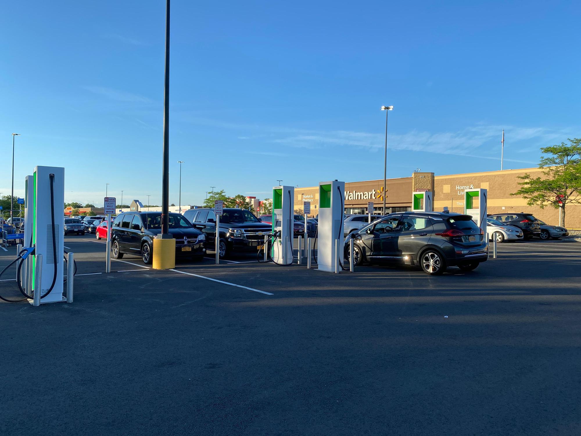 Walmart Supercenter Albany | Albany, NY | EV Station
