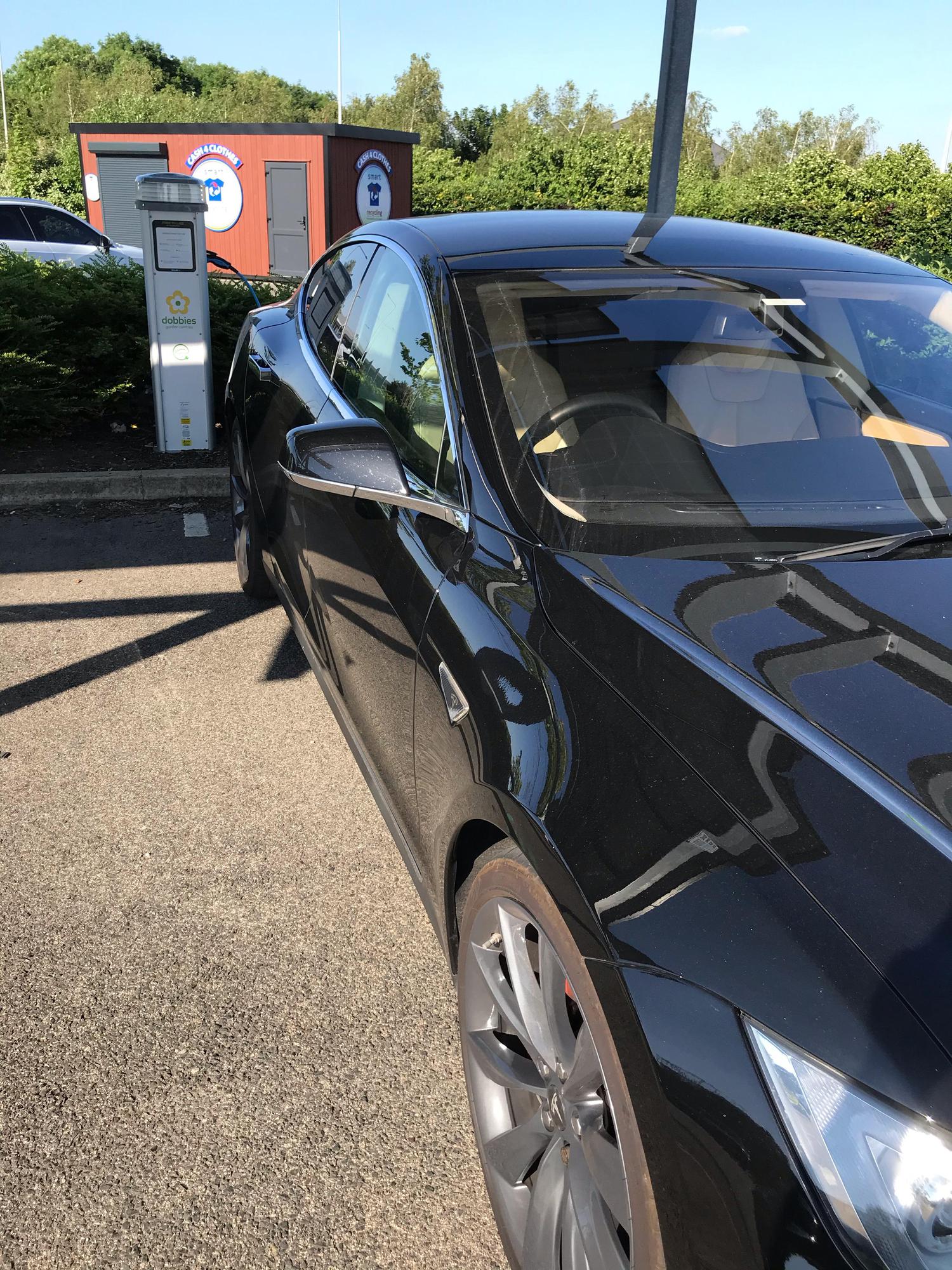 Dobbies Garden Centre, Hampton | Peterborough, England | EV Station