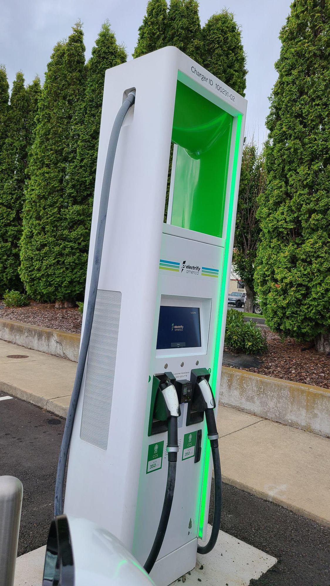 Taco Bell | Ellensburg, WA | EV Station