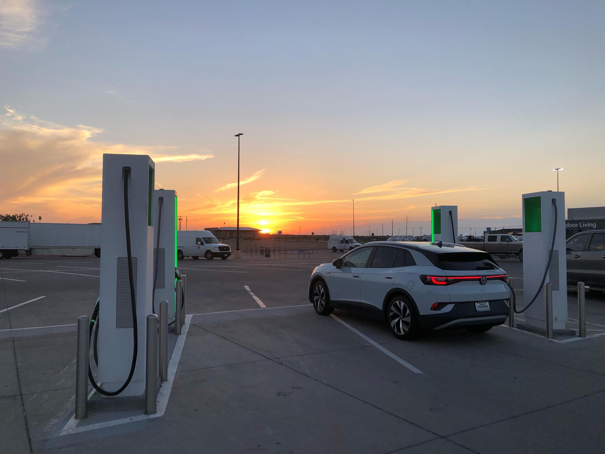 Walmart Supercenter | Fort Stockton, TX | EV Station