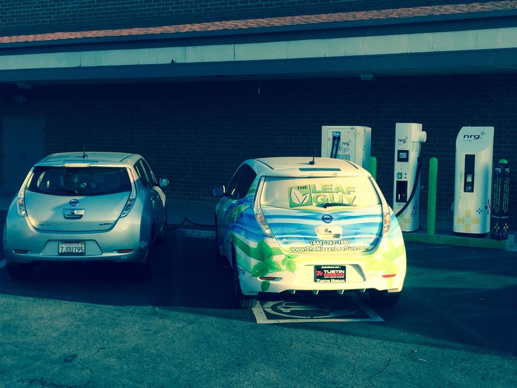Larwin Square | Tustin, CA | EV Station