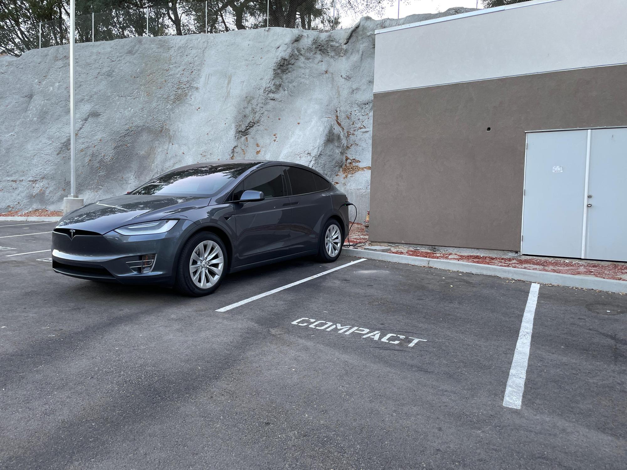 Holiday Inn Express & Suites Oakhurst-Yosemite Park Area | Oakhurst, CA ...