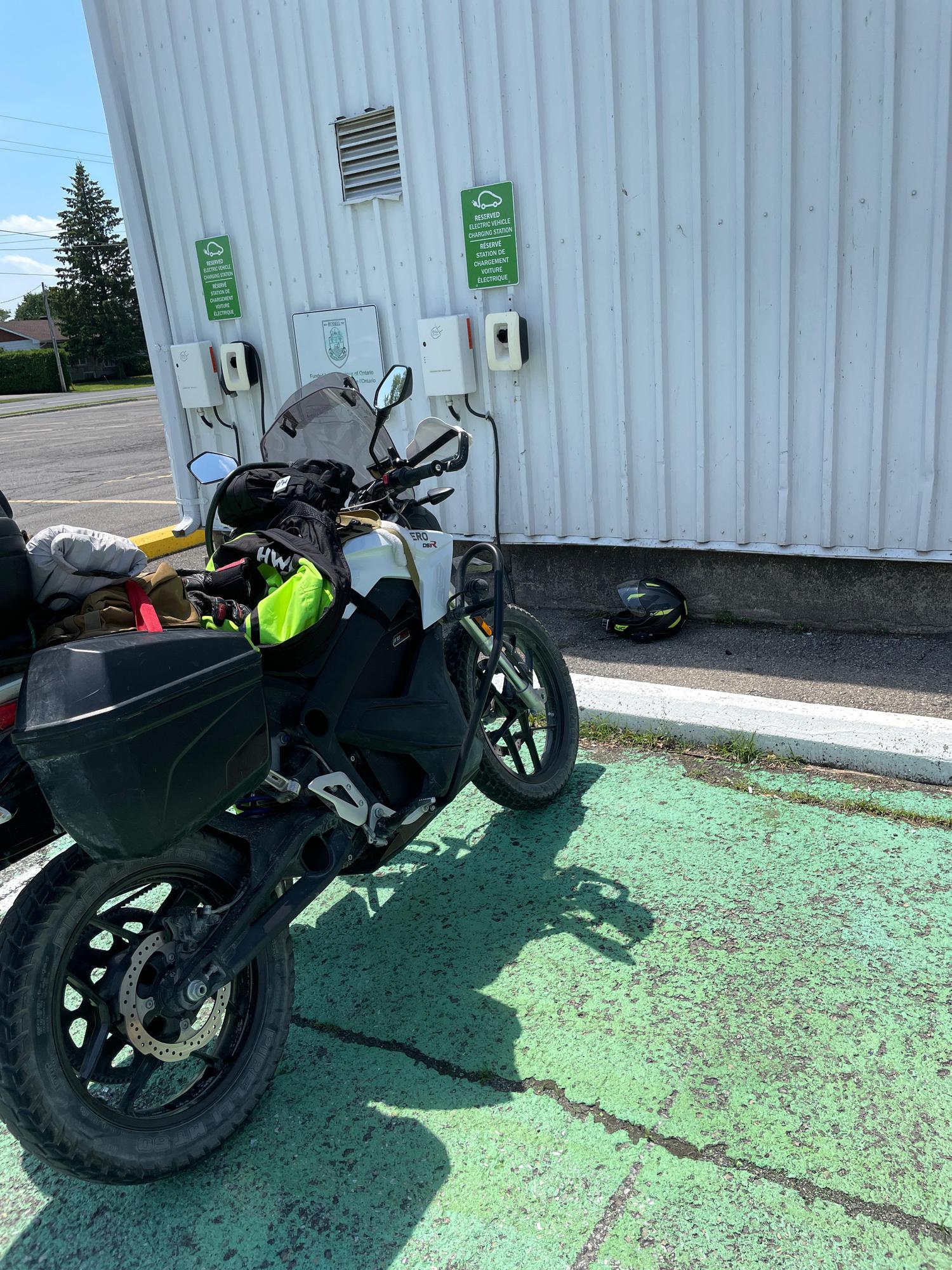 Embrun Arena | Embrun, ON | EV Station