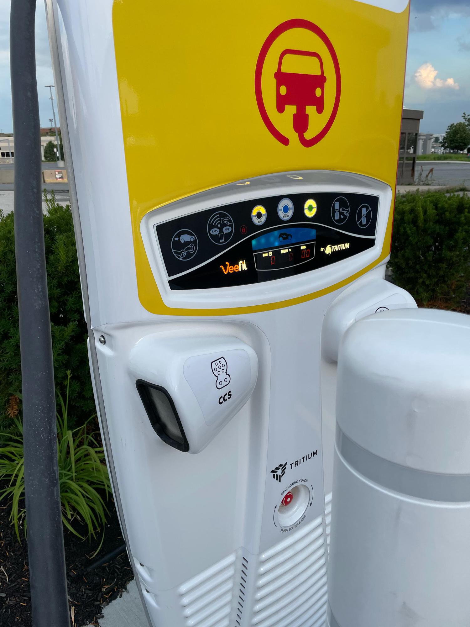 Shell Logan Airport | Boston, MA | EV Station