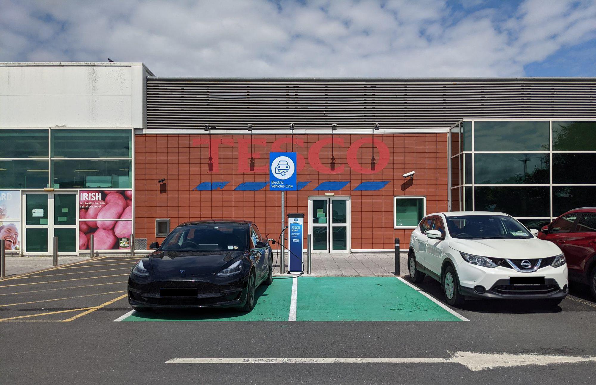 Tesco Superstore | Carlow, CW | EV Station