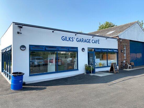 Gilks Garage Cafe | Kineton, England | EV Station
