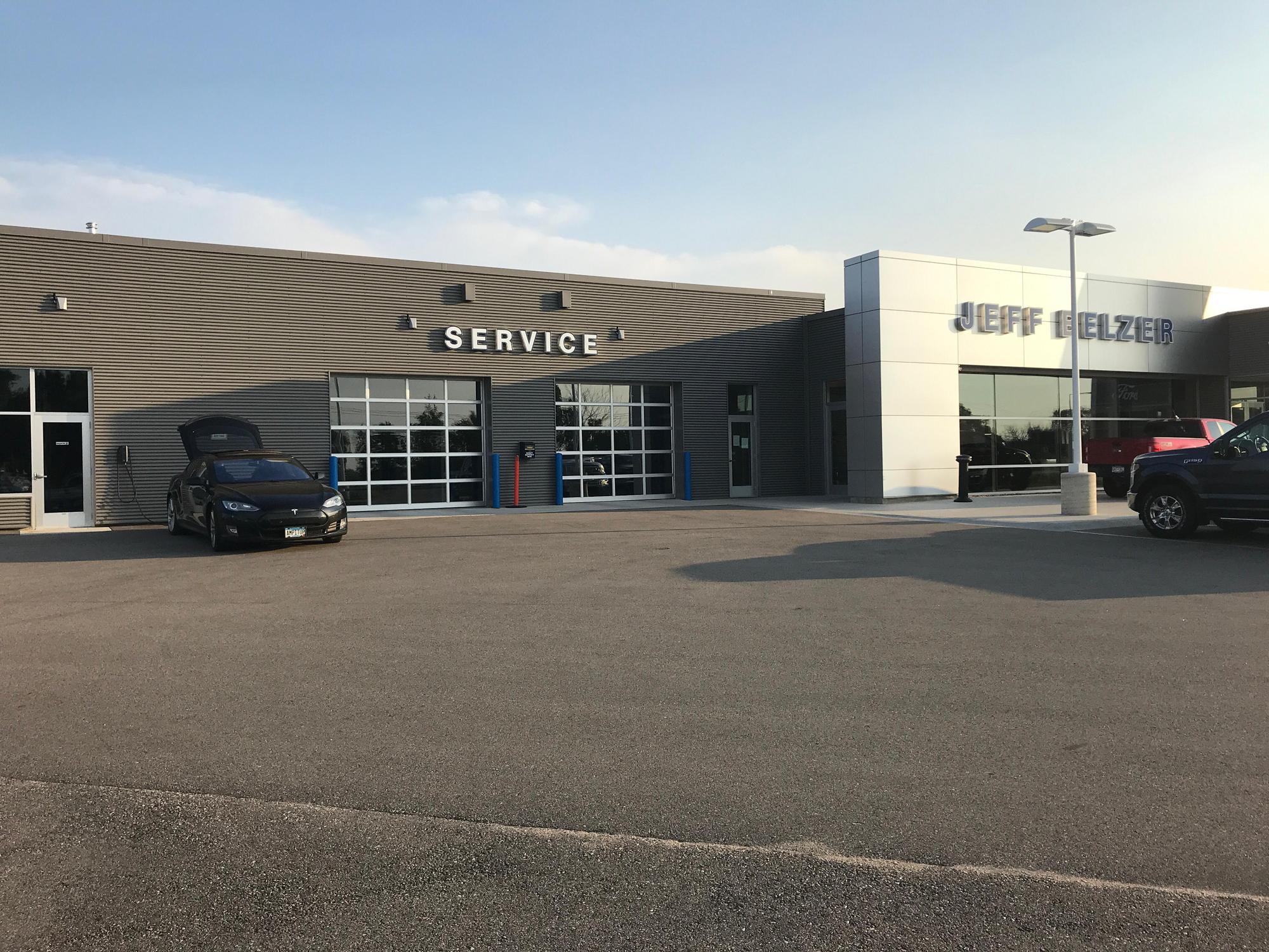 Jeff Belzer Ford - Service | New Prague, MN | EV Station