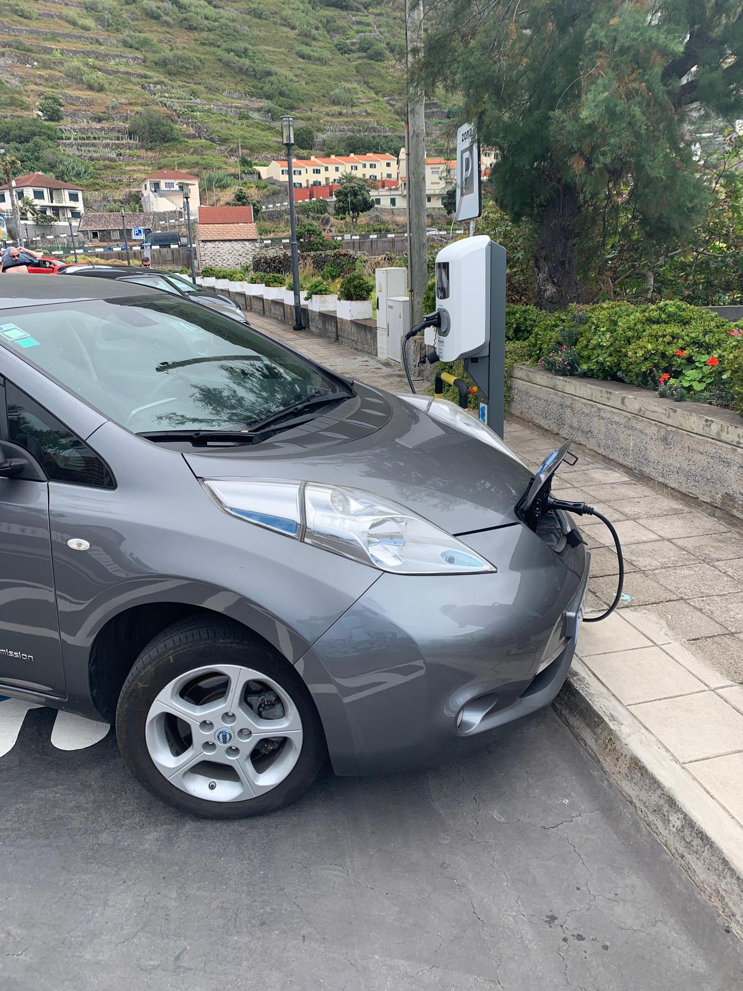PMZ-00003 | Porto Moniz, Madeira | EV Station