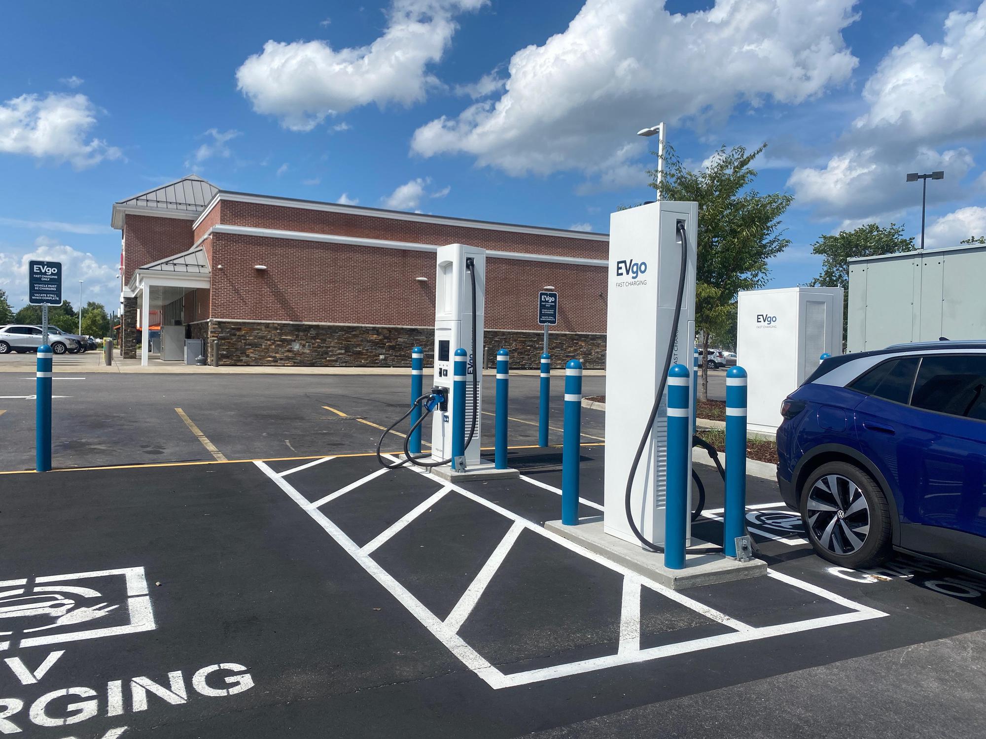 Janaf Shopping Center - Wawa Norfolk (1) | Norfolk, VA | EV Station