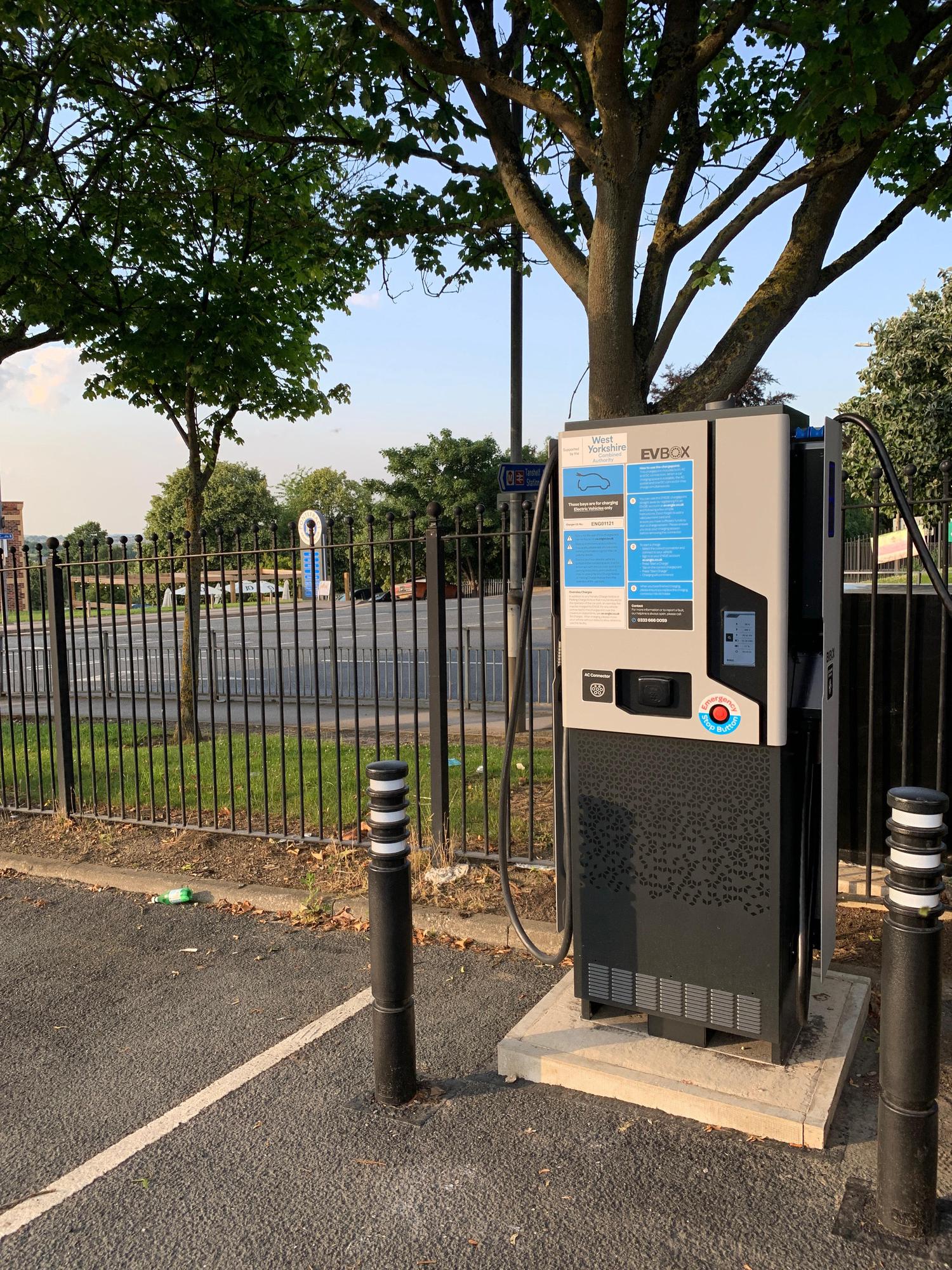 Stuart Rd Car Park | Stuart Rd, Pontefract, WF8 4PQ, UK | EV Station