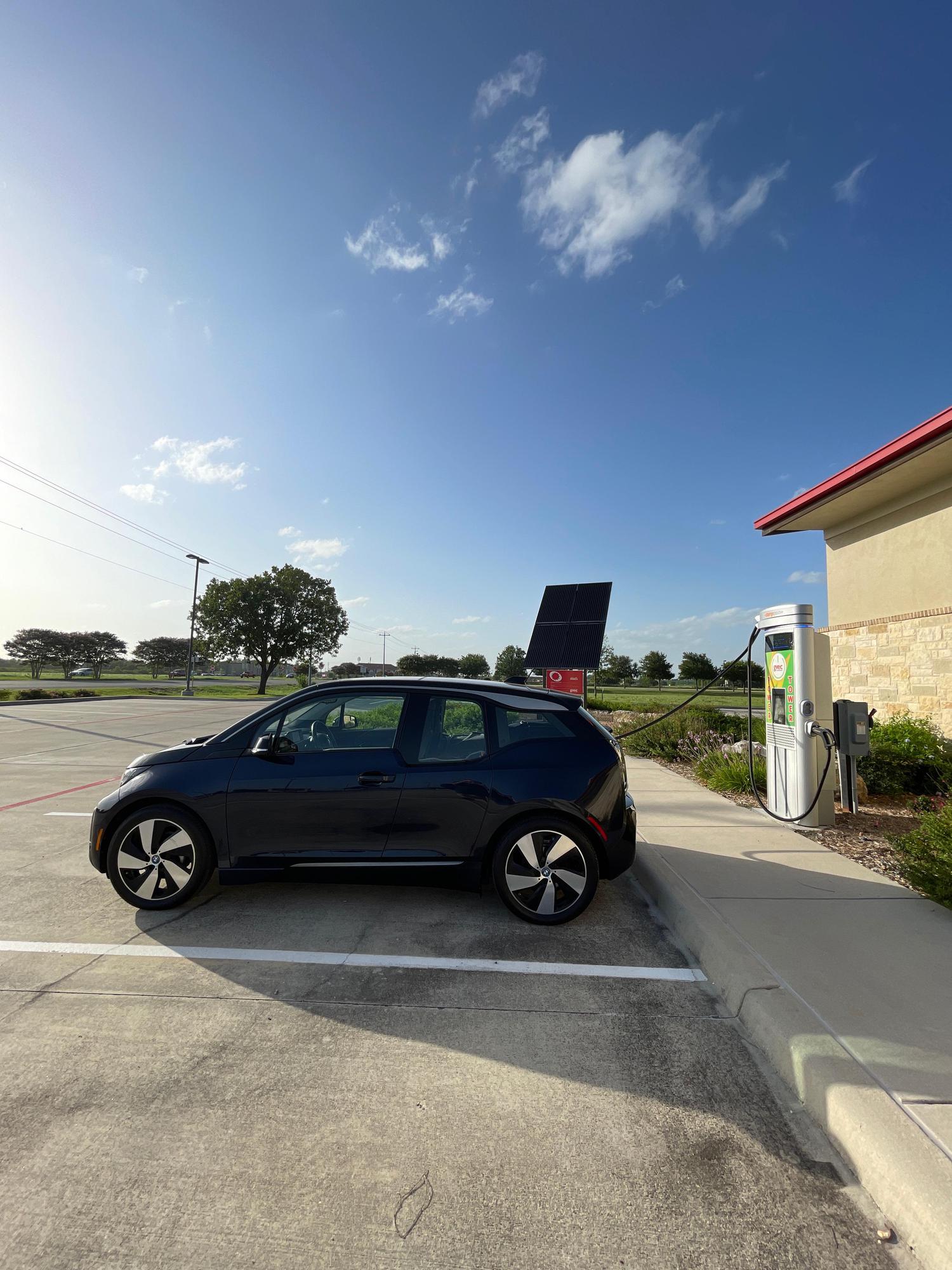 GVEC Electric Cooperative | Seguin, TX | EV Station