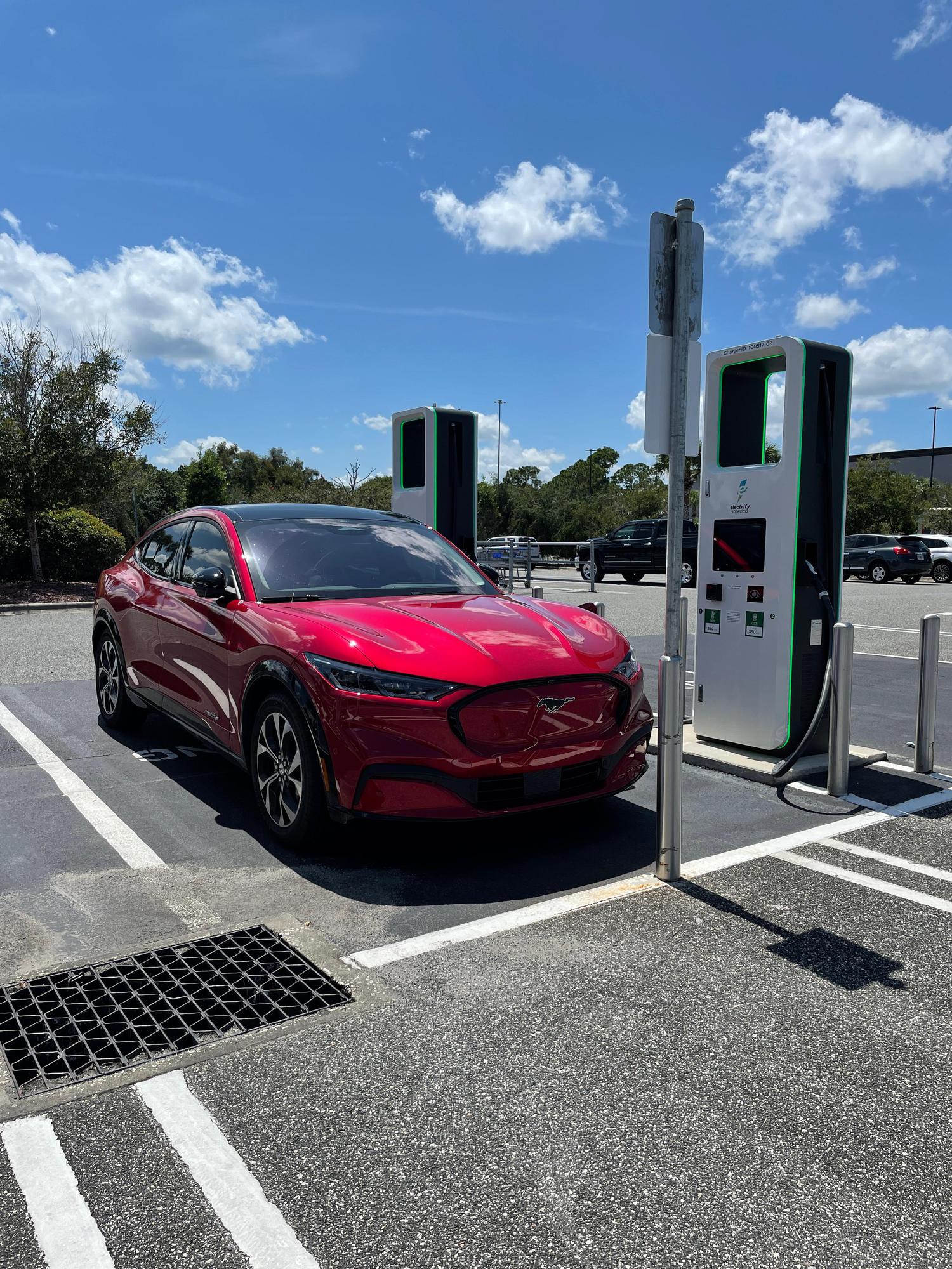 Sam's Club | Cocoa, FL | EV Station