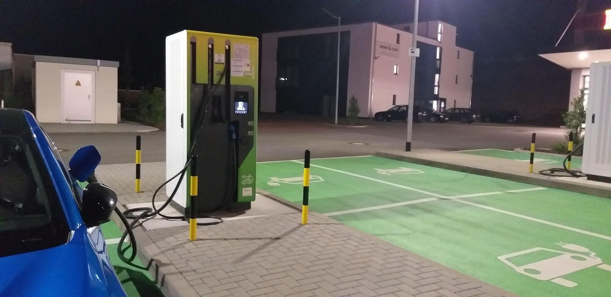 chargeIT mobility | SLS, SL | EV Station
