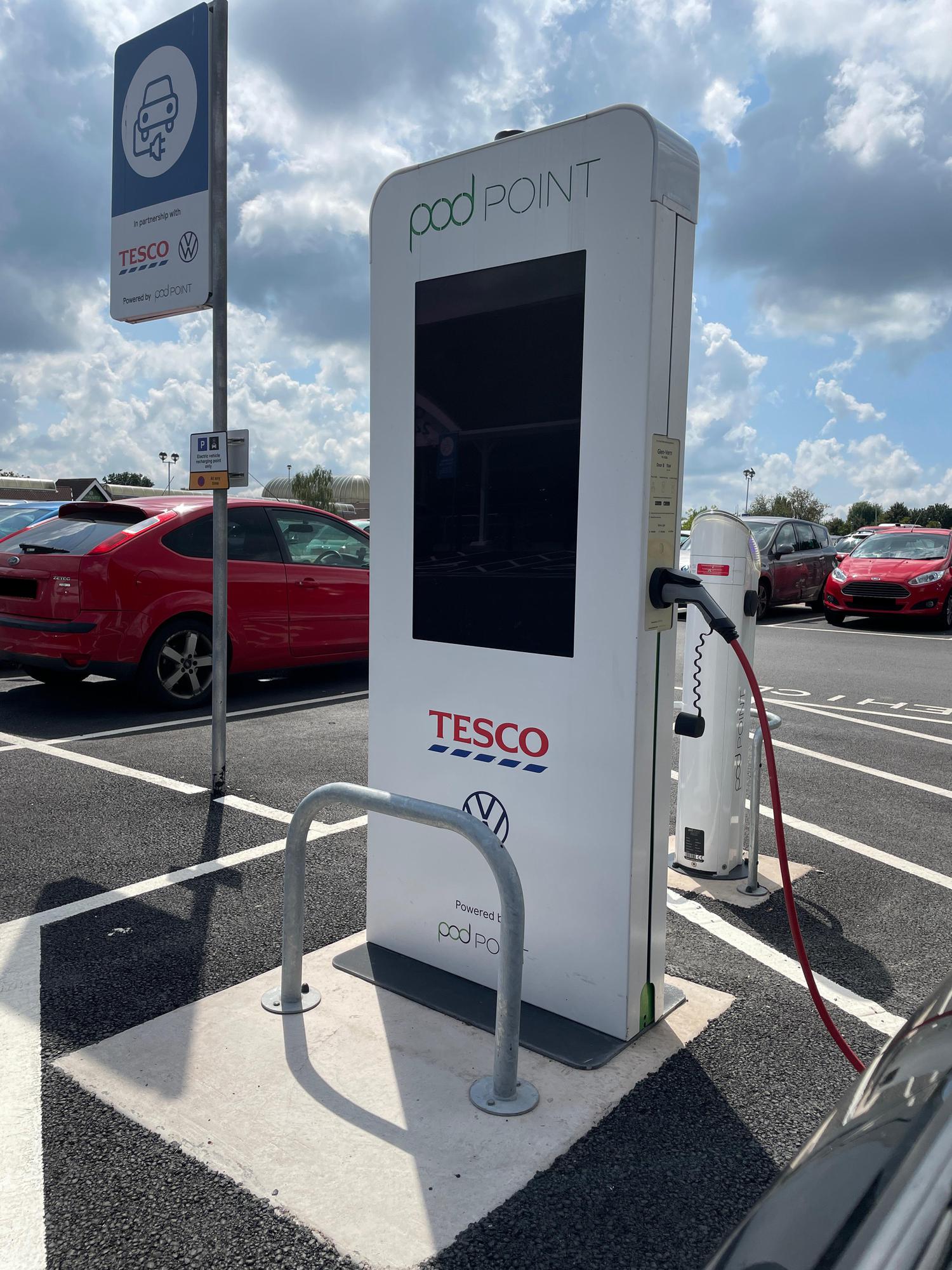 Tesco Extra Solihull | Shirley, England | EV Station