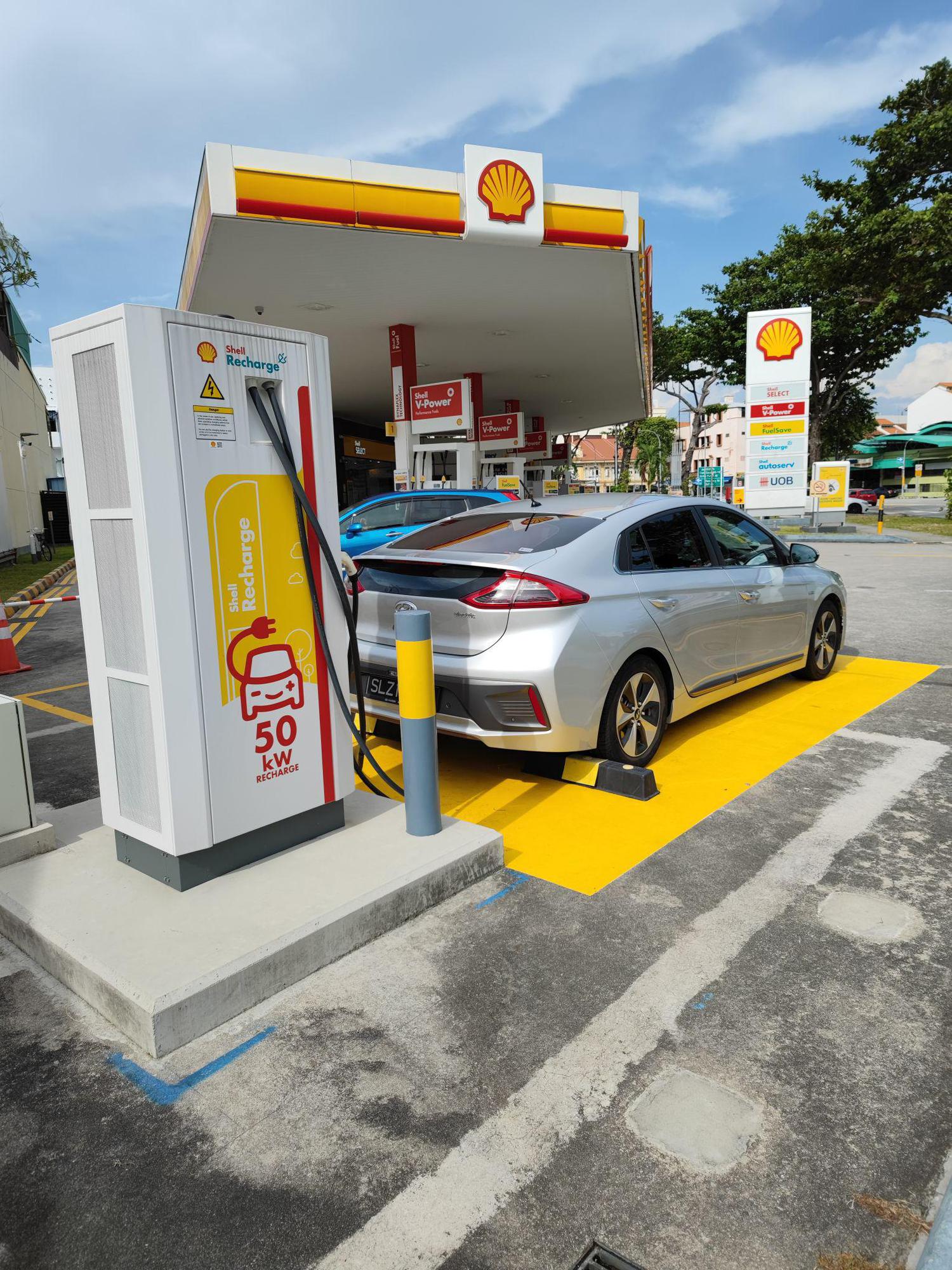 Shell Dunman | No. 743 Dunman Rd, Singapore 439241 | EV Station