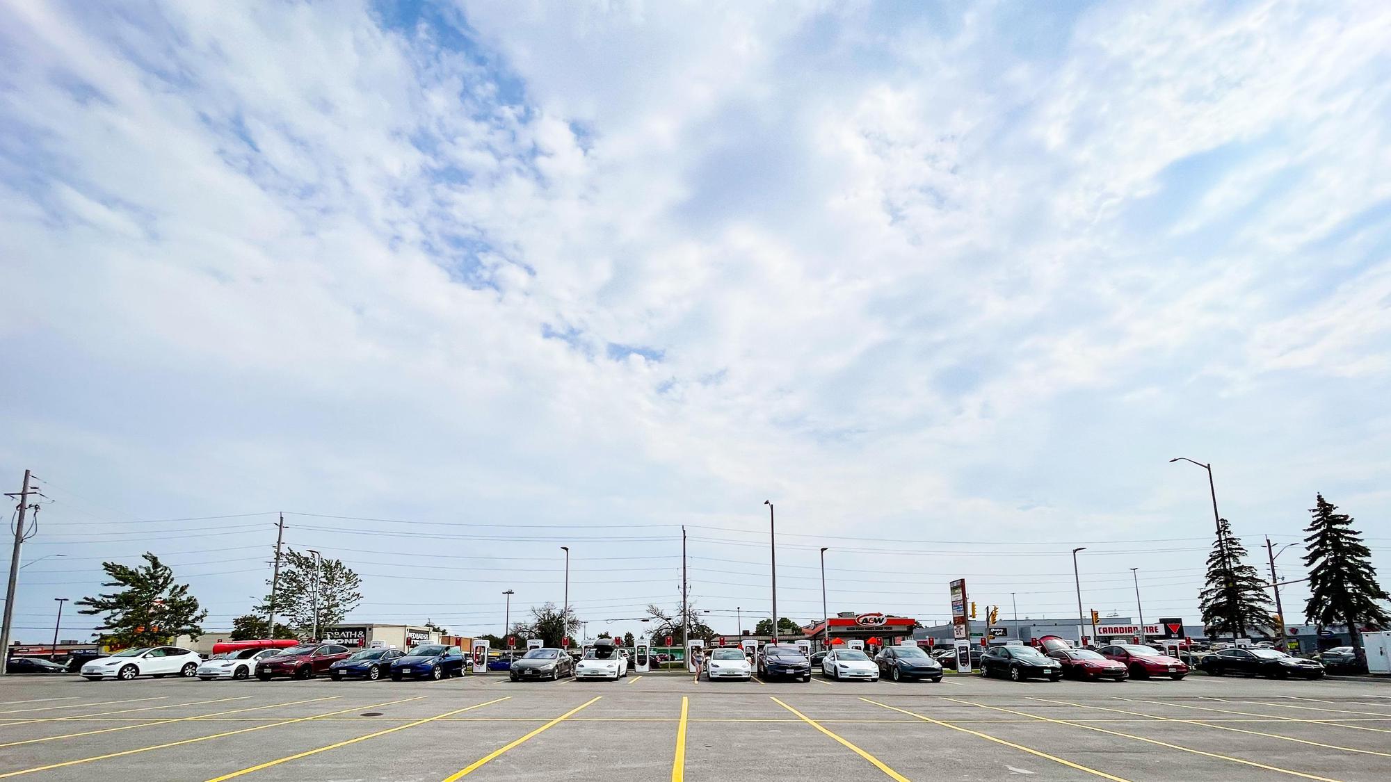 Quinte Mall | Belleville, ON | EV Station