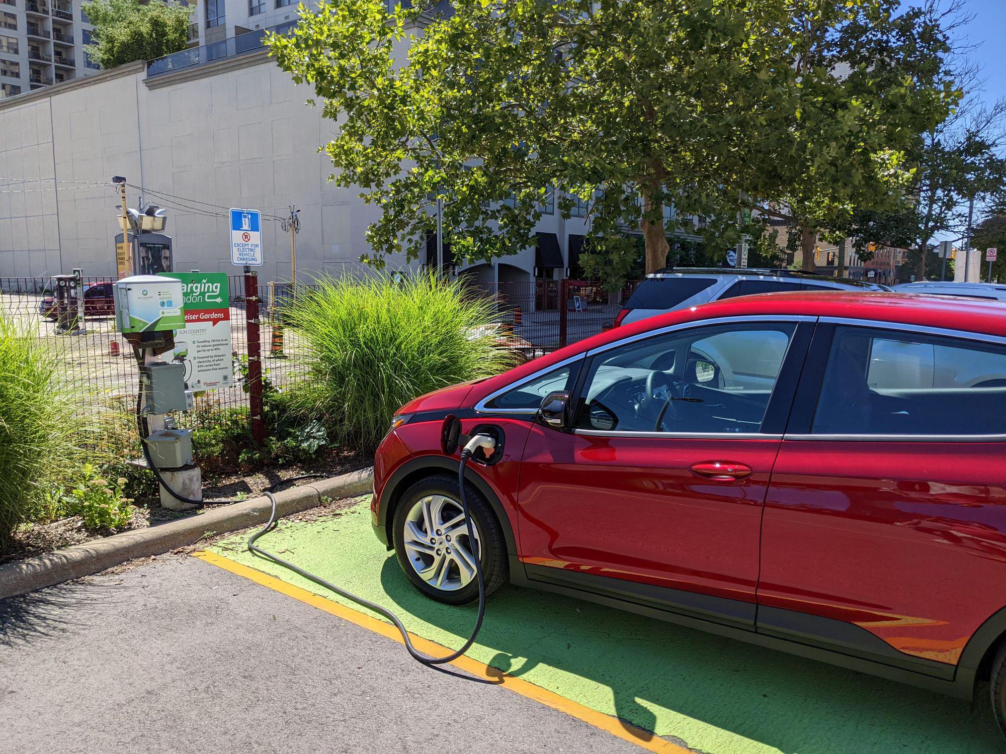 Parking At Budweiser Gardens | Fasci Garden