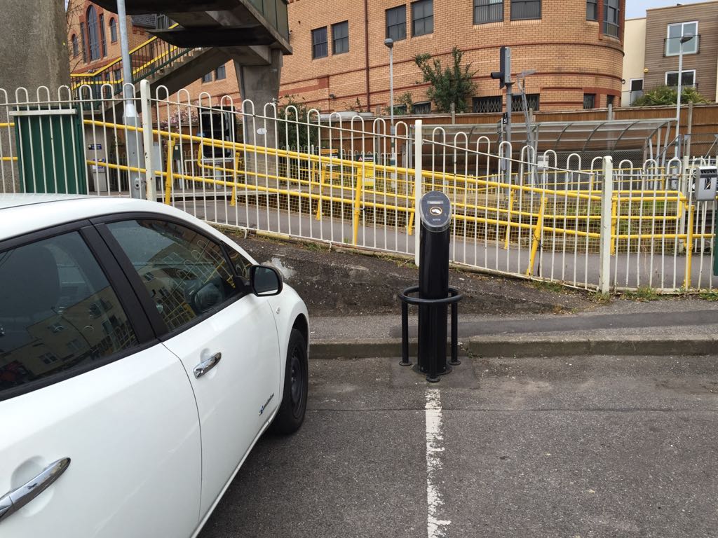 Whyteleafe Railway Station Car Park | Aspen Vale, Whyteleafe , CR3 0YT ...