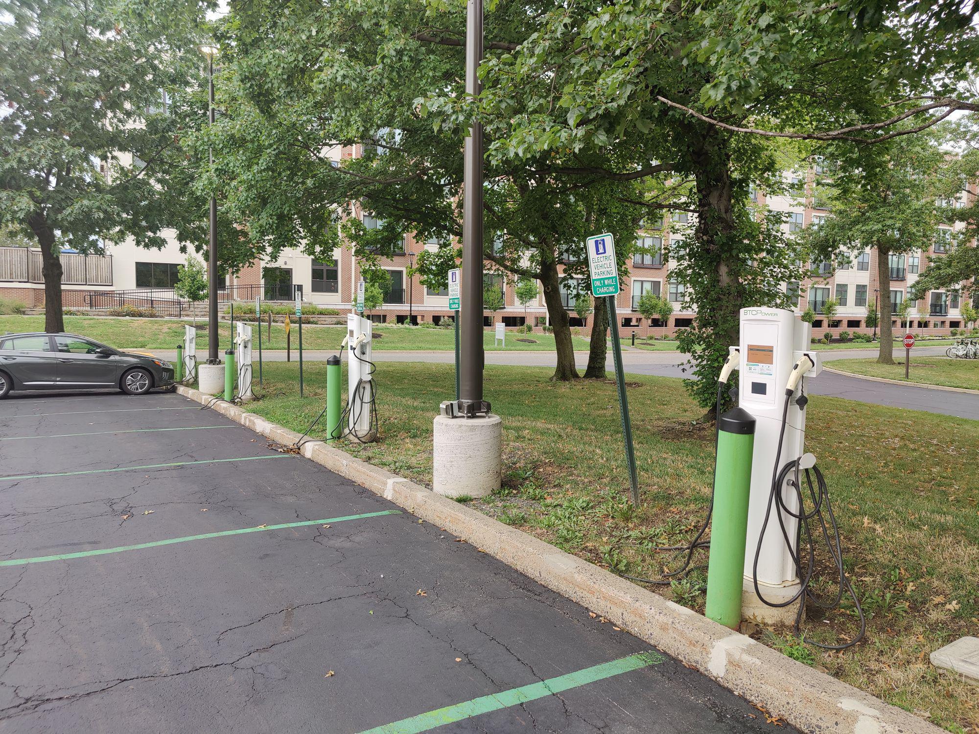 Three Bala Plaza | Bala Cynwyd, PA | EV Station