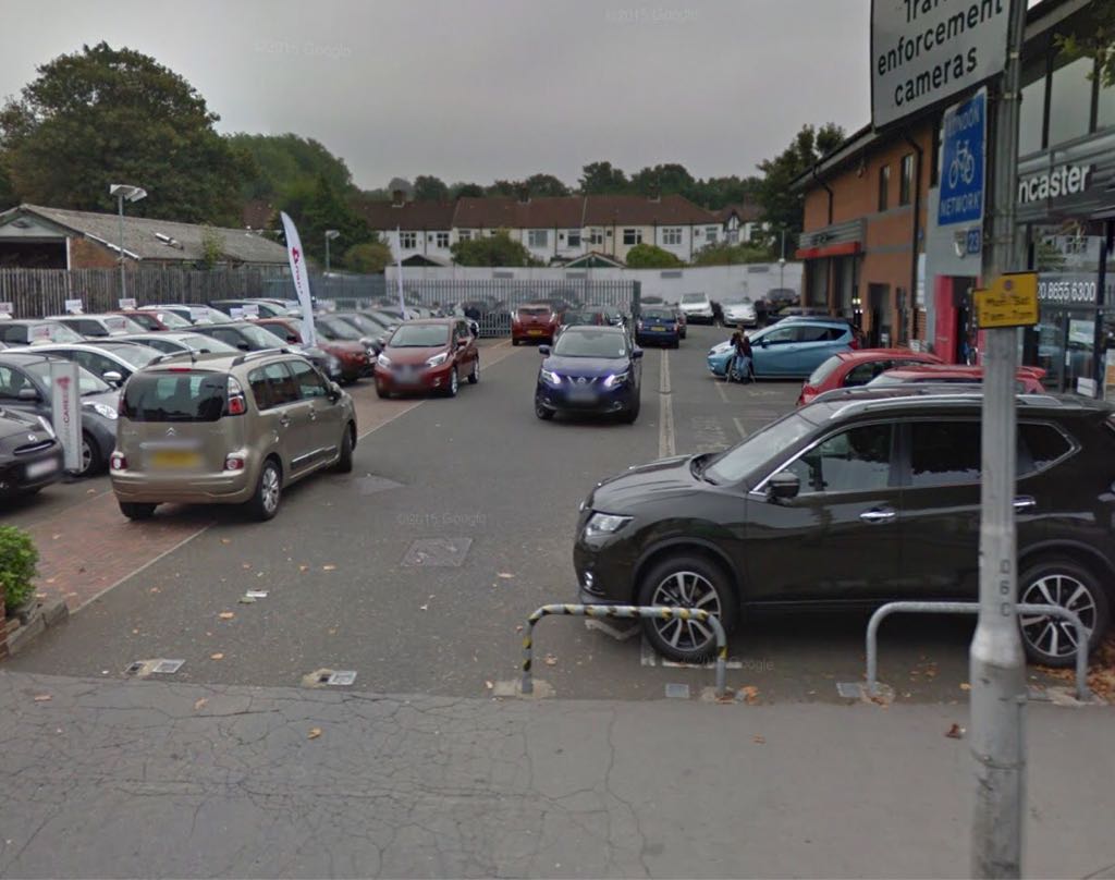 Ancaster Nissan | South Croydon, England | EV Station