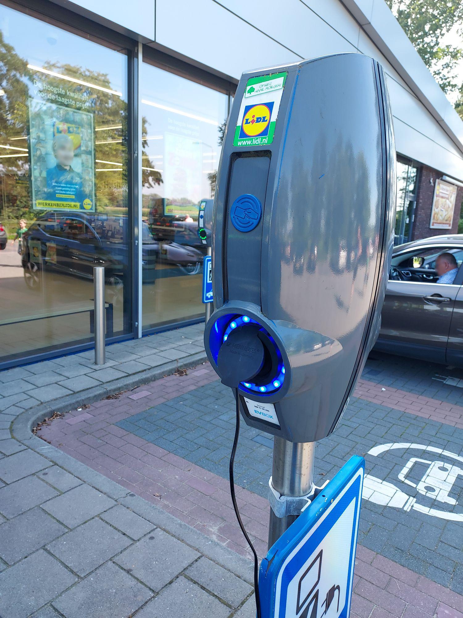 EVBox B.V. | Barneveld, GE | EV Station
