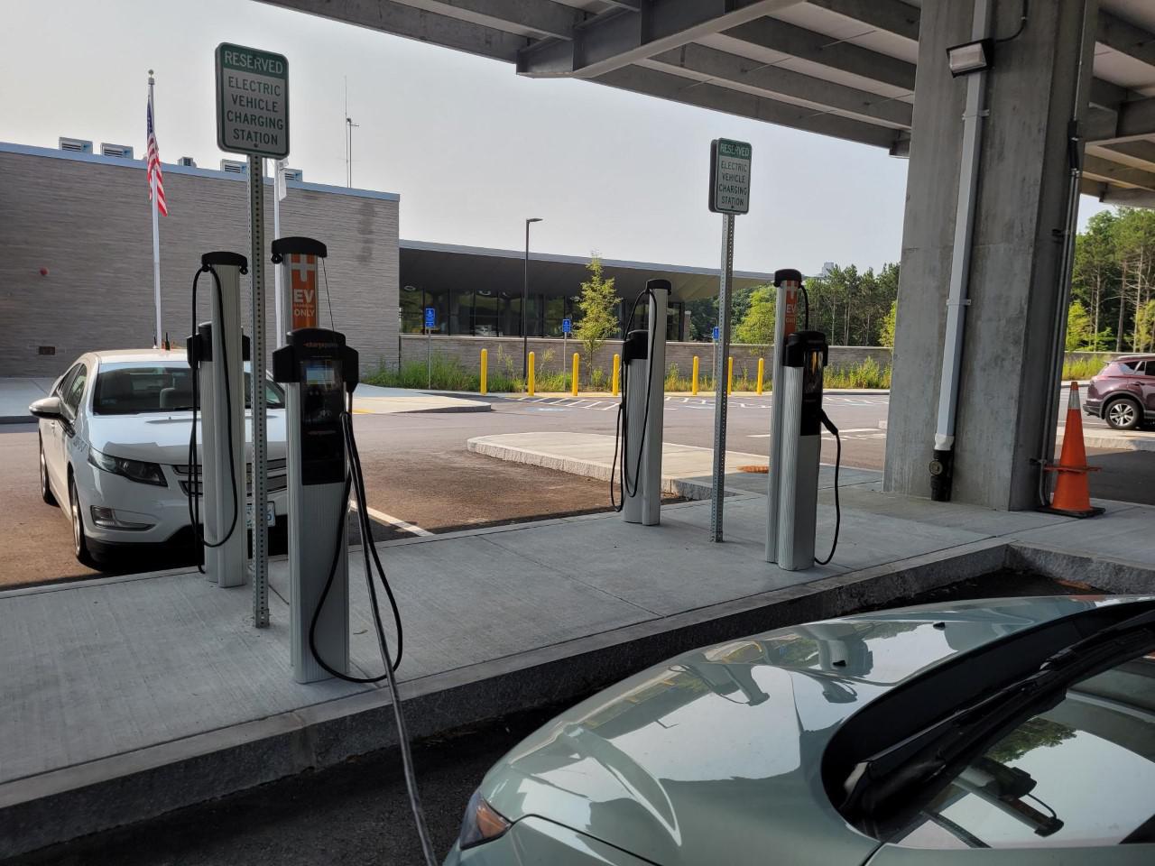 MassDOT District 3 Headquarters | Worcester, MA | EV Station